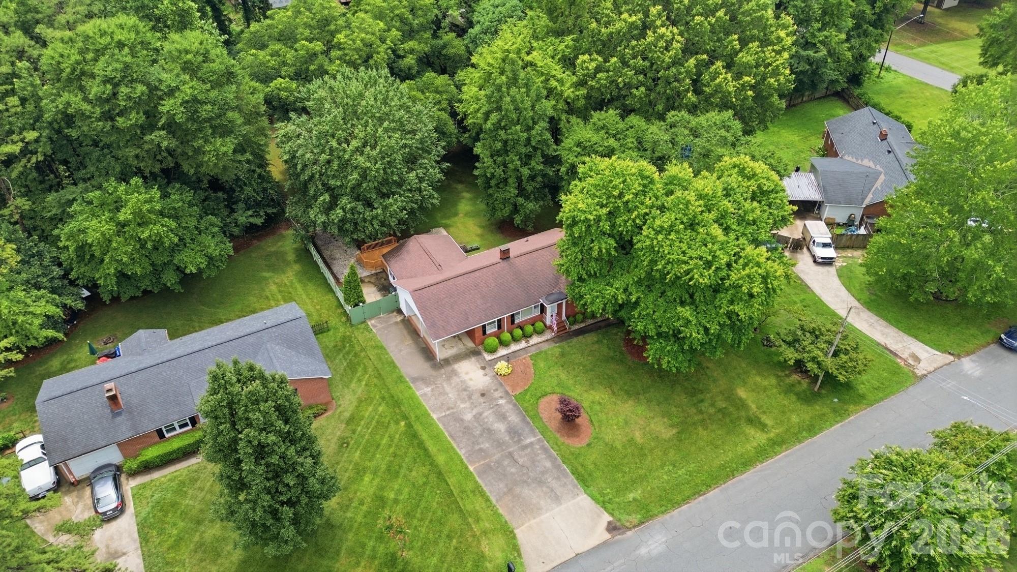 Photo 36 of 7919 Linda Lake Drive, Charlotte, NC