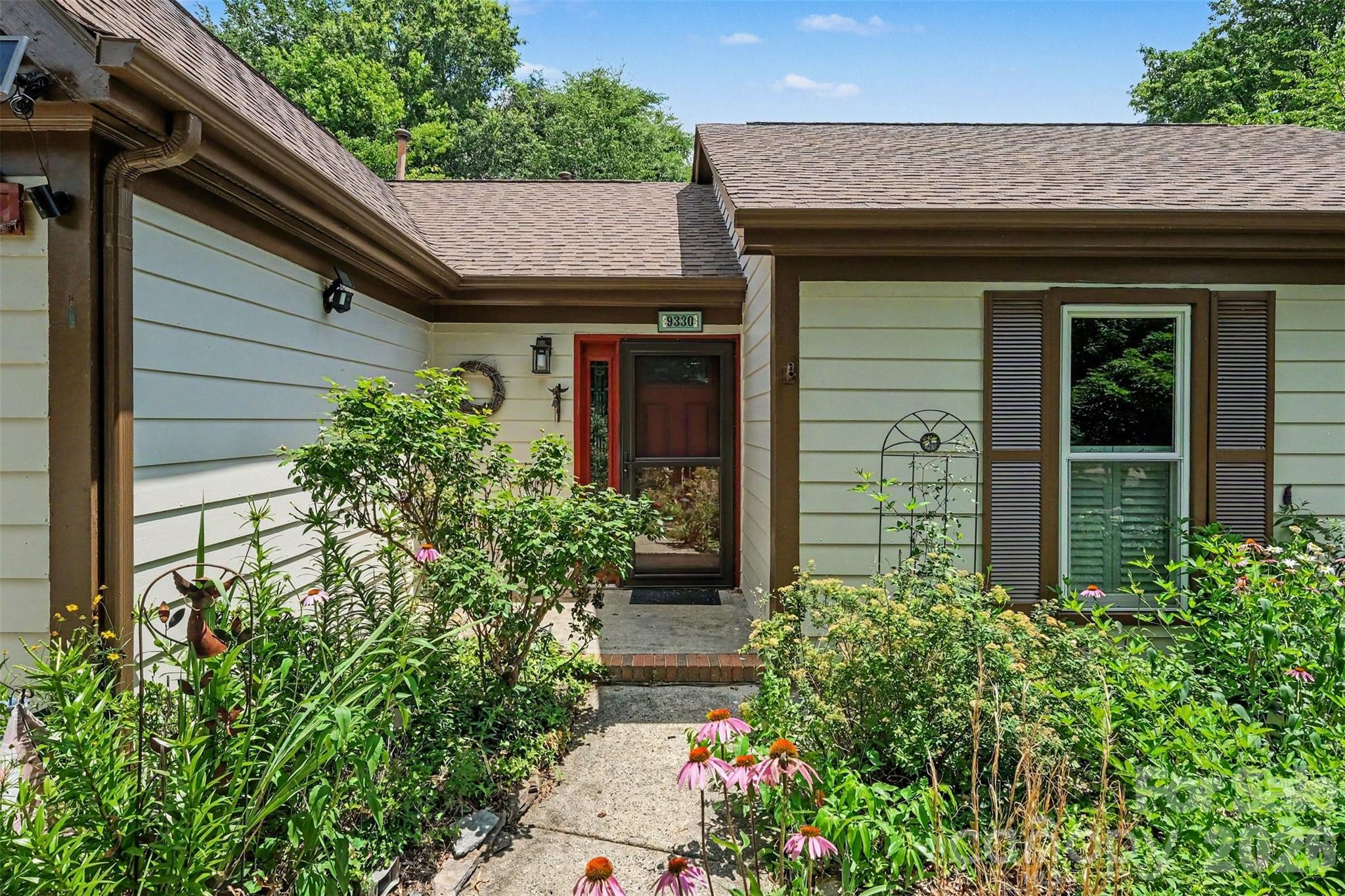 Photo 30 of 9330 Oren Thompson Road, Charlotte, NC
