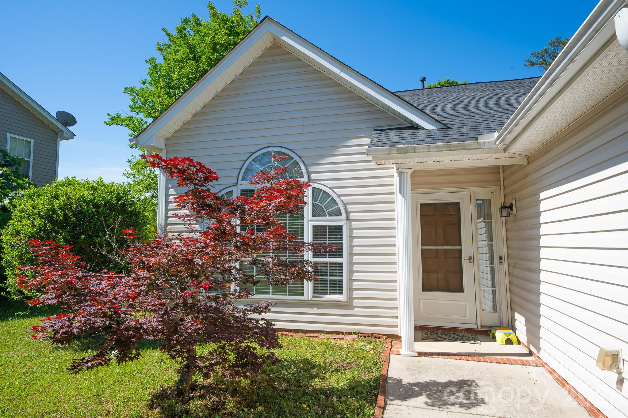Photo 3 of 1110 Newfound Hollow Drive, Charlotte, NC