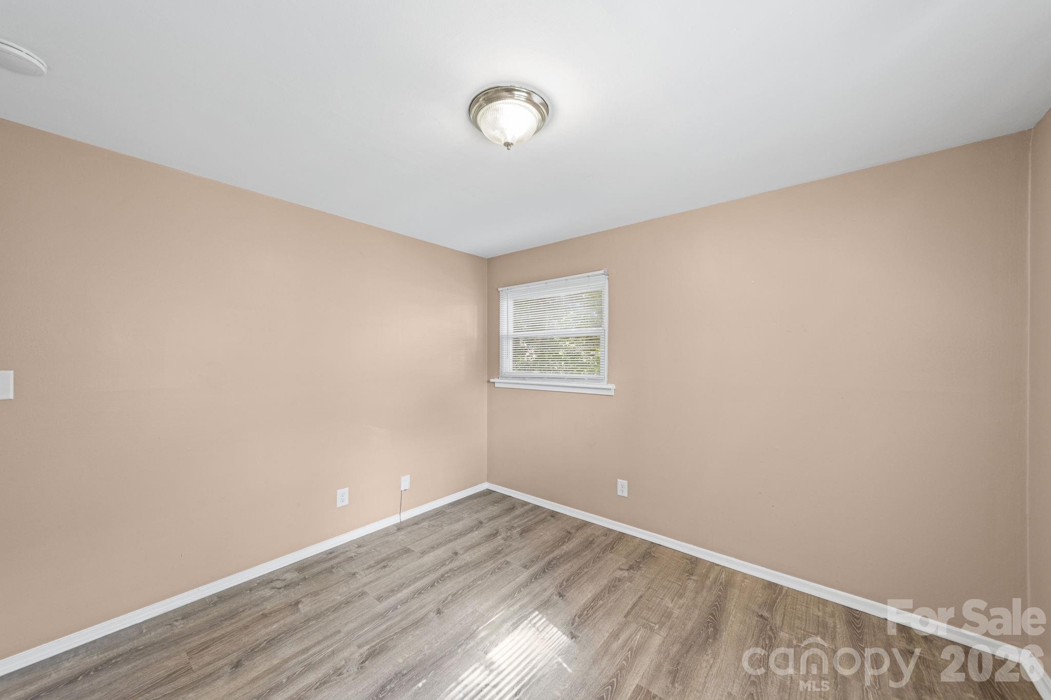 Photo 25 of 5045 Curtiswood Drive, Charlotte, NC