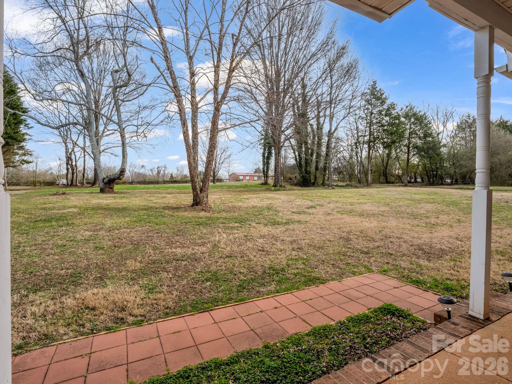 Home for sale at 5573 Lennox Drive, Kings Mountain, NC — photo 7 of 37