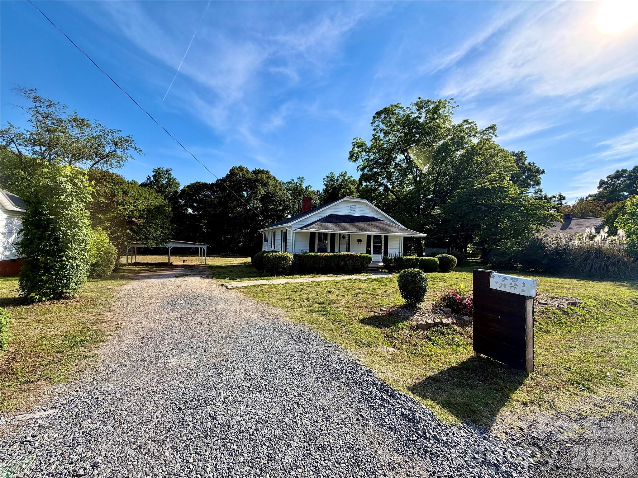 519 Locust Street, Kannapolis, NC - photo 4 of 41
