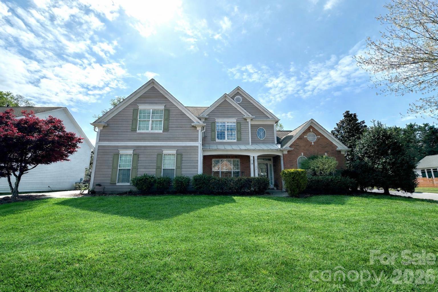 11106 Knight Castle Drive, Charlotte, NC
