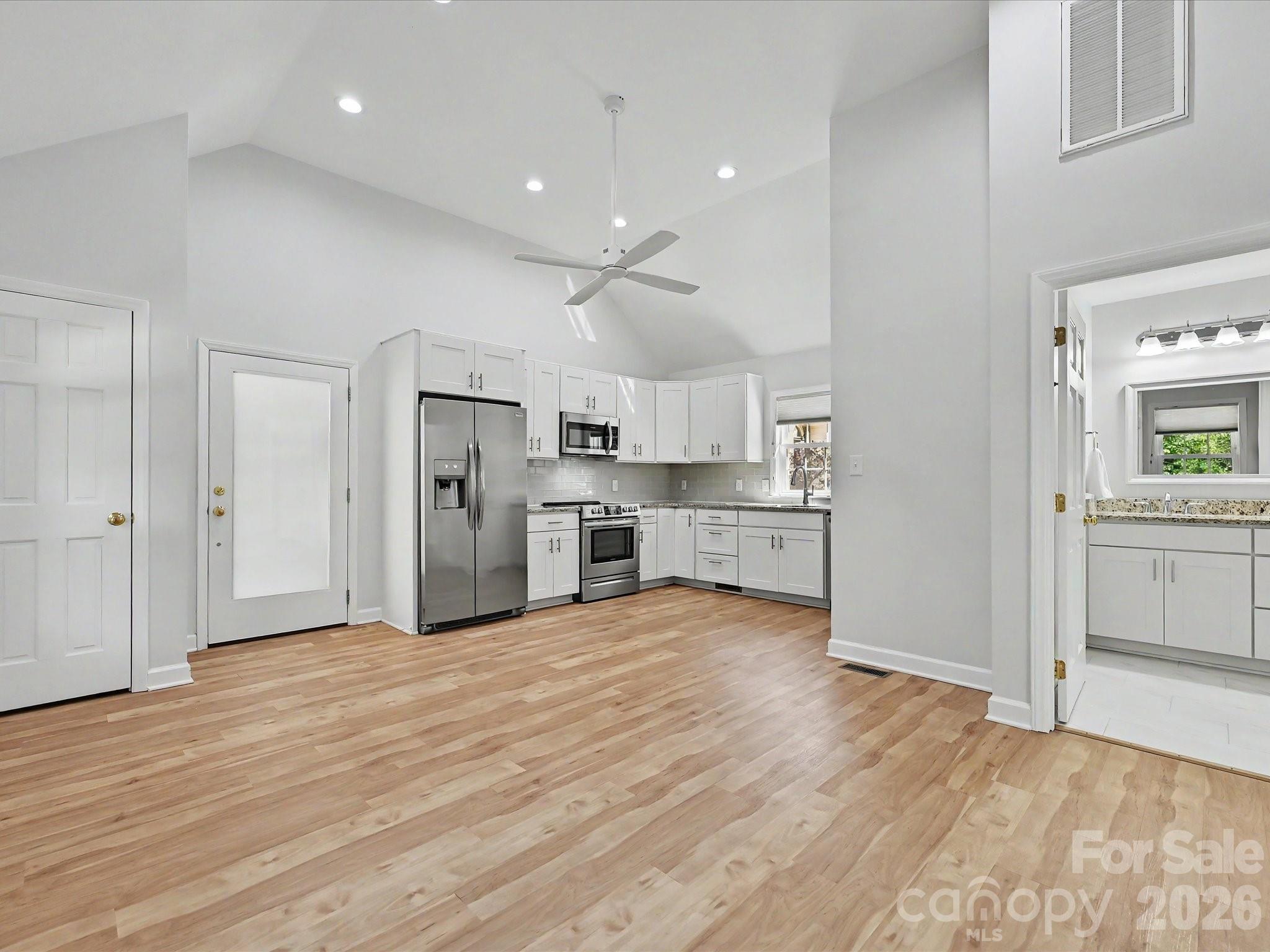 Photo 21 of 3333 Colvard Park Way, Charlotte, NC