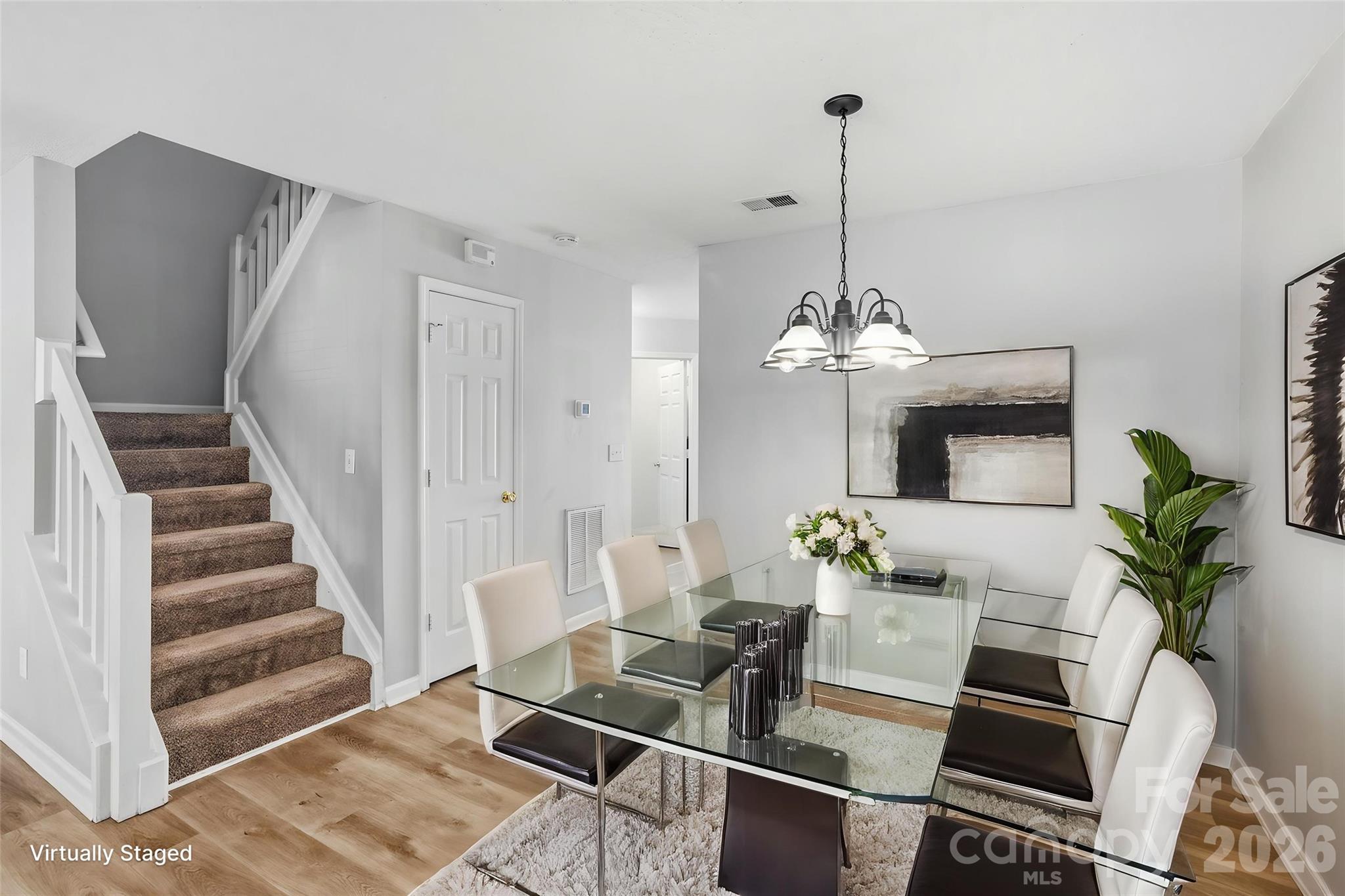 Photo 5 of 10142 Forest Landing Drive, Charlotte, NC