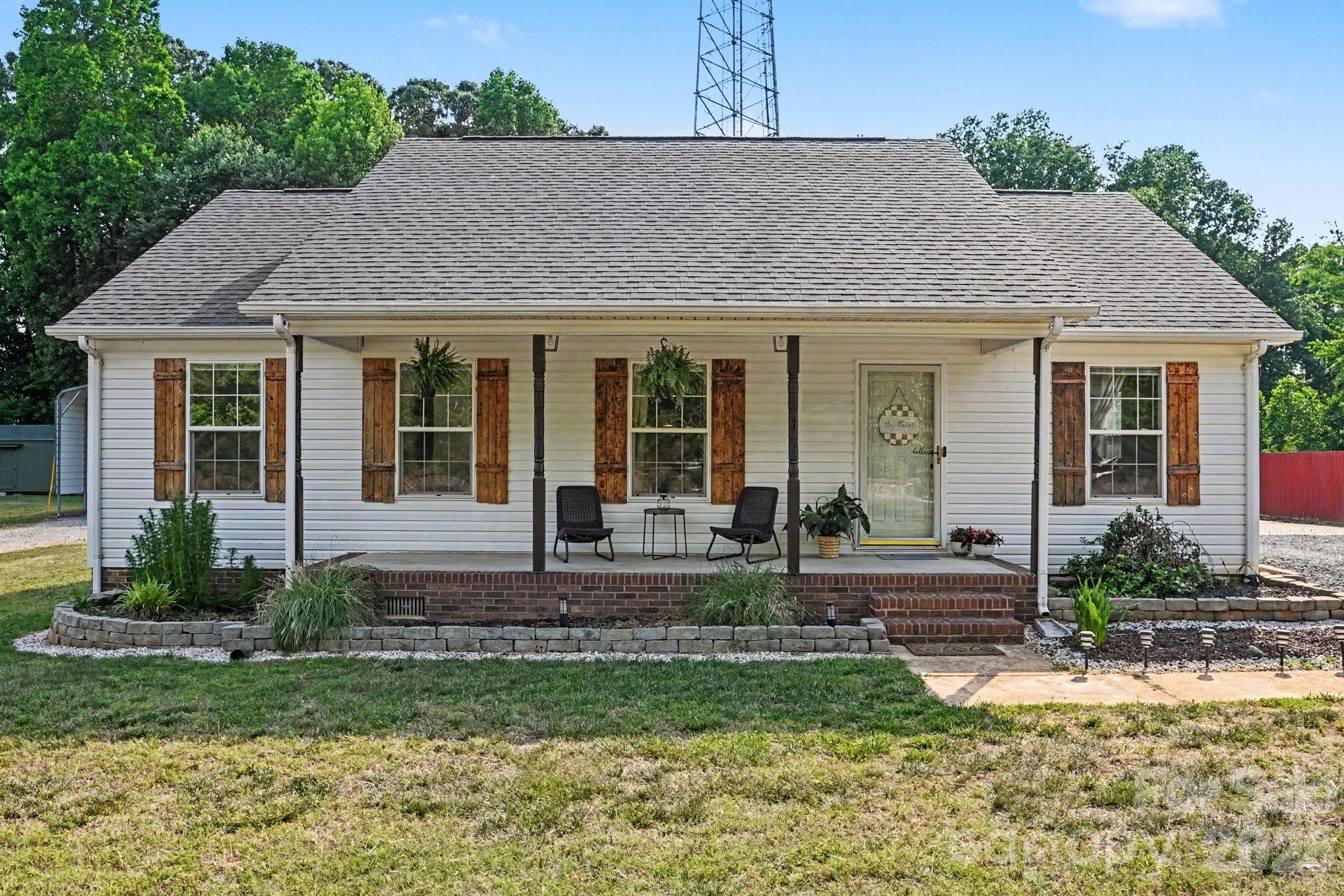Exterior of 8664 Red Road, Rockwell, NC