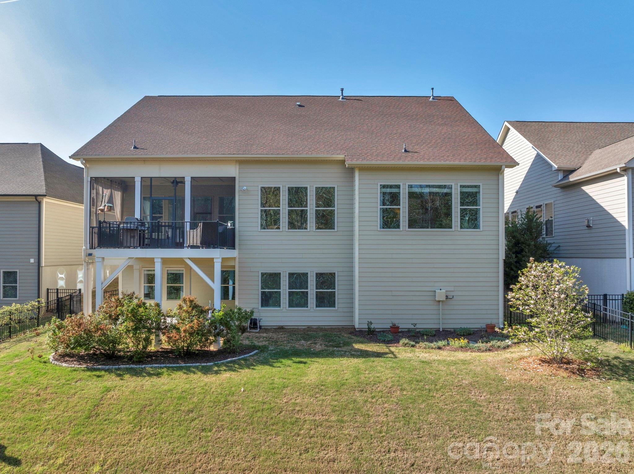 Photo 33 of 16414 Cozy Cove Road, Charlotte, NC