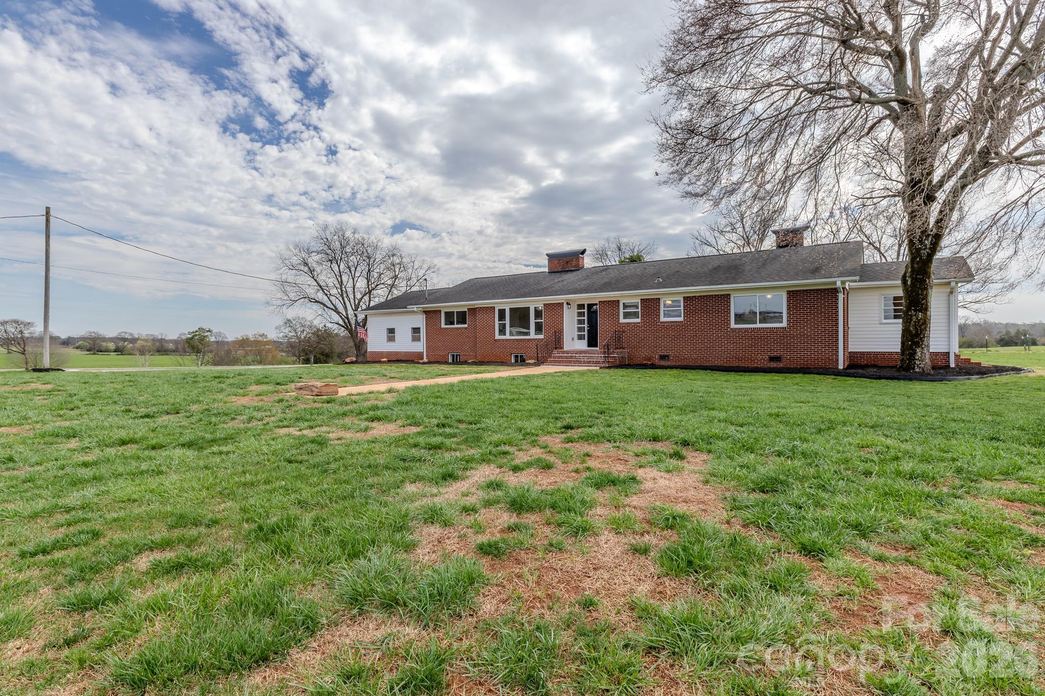 1217 Daniels Road, Lincolnton, NC