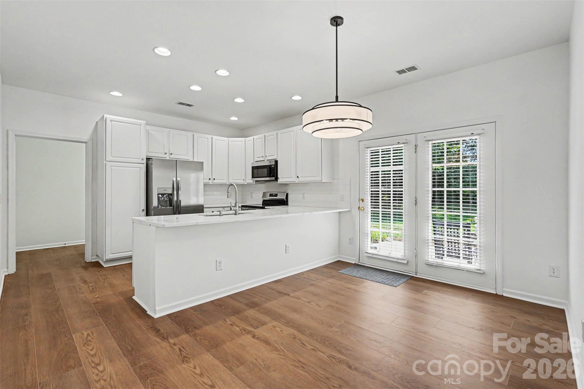 Photo 7 of 9330 Duckhorn Drive, Charlotte, NC
