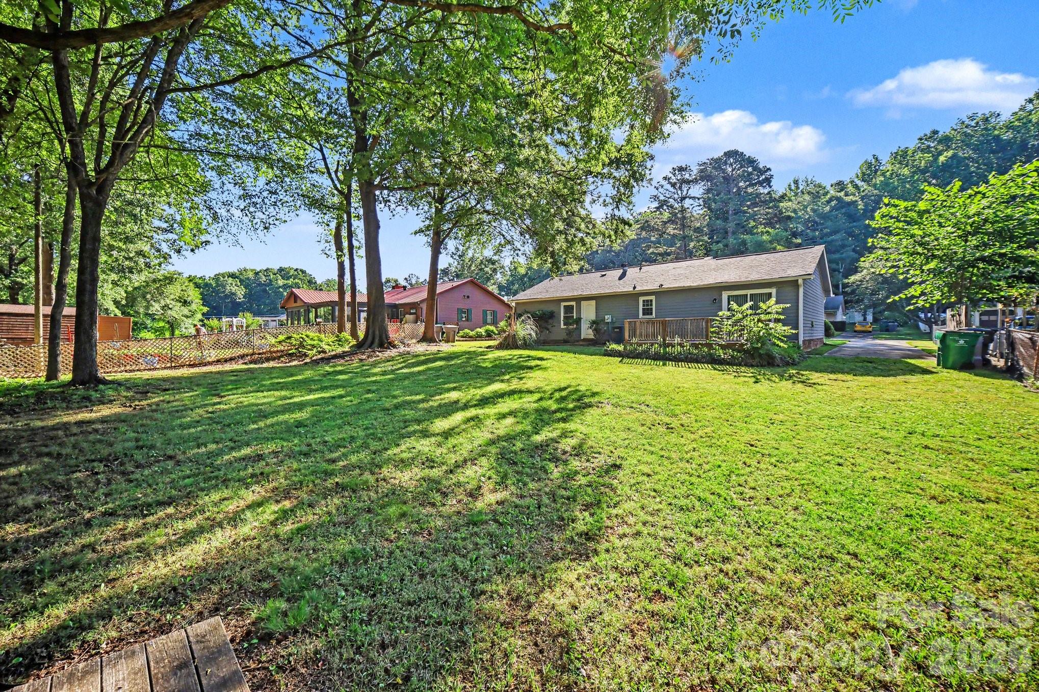 Photo 23 of 1530 Teddington Drive, Charlotte, NC