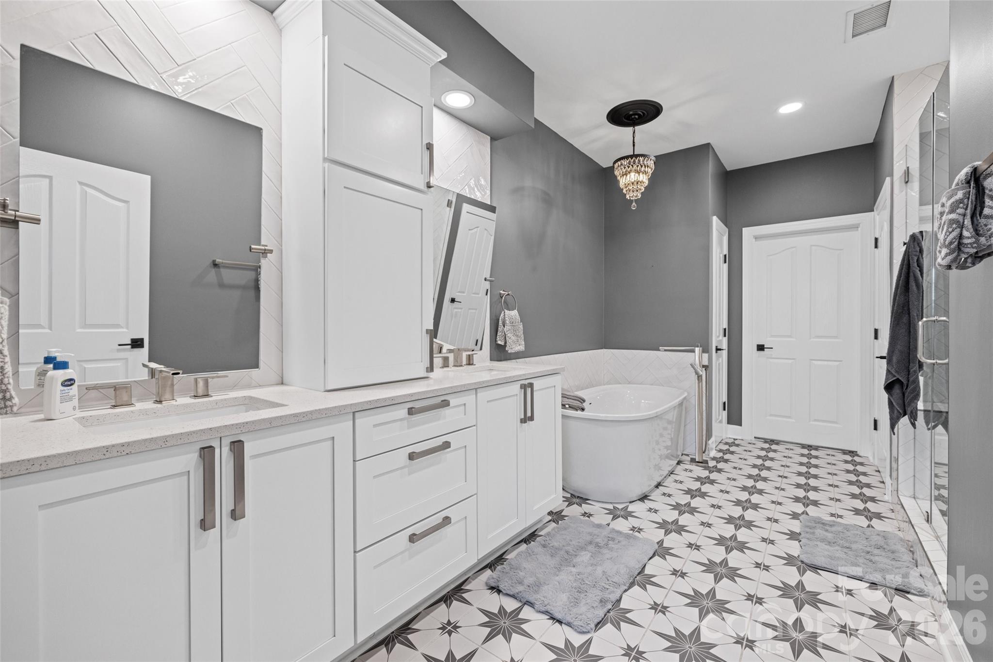 Photo 25 of 10614 Morablin Drive, Charlotte, NC
