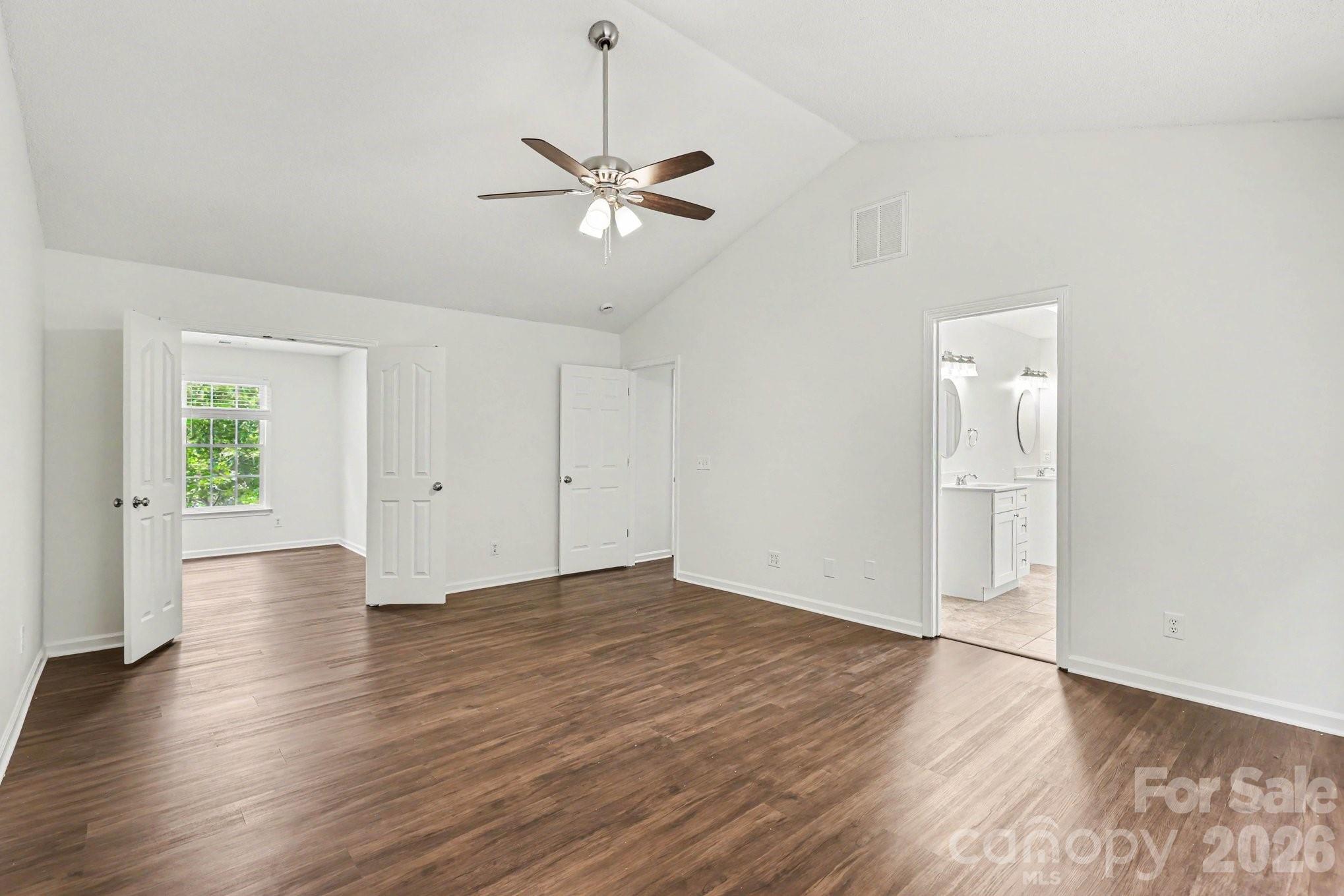 5802 Swanston Drive, Charlotte, NC - photo 10 of 19