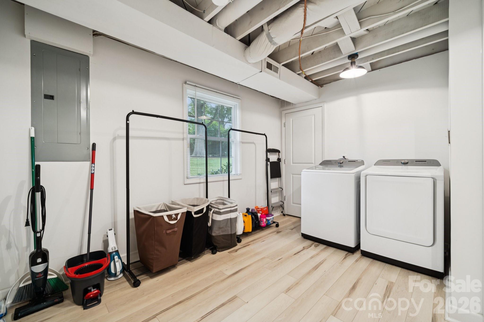 Photo 21 of 1530 Barberry Court, Charlotte, NC