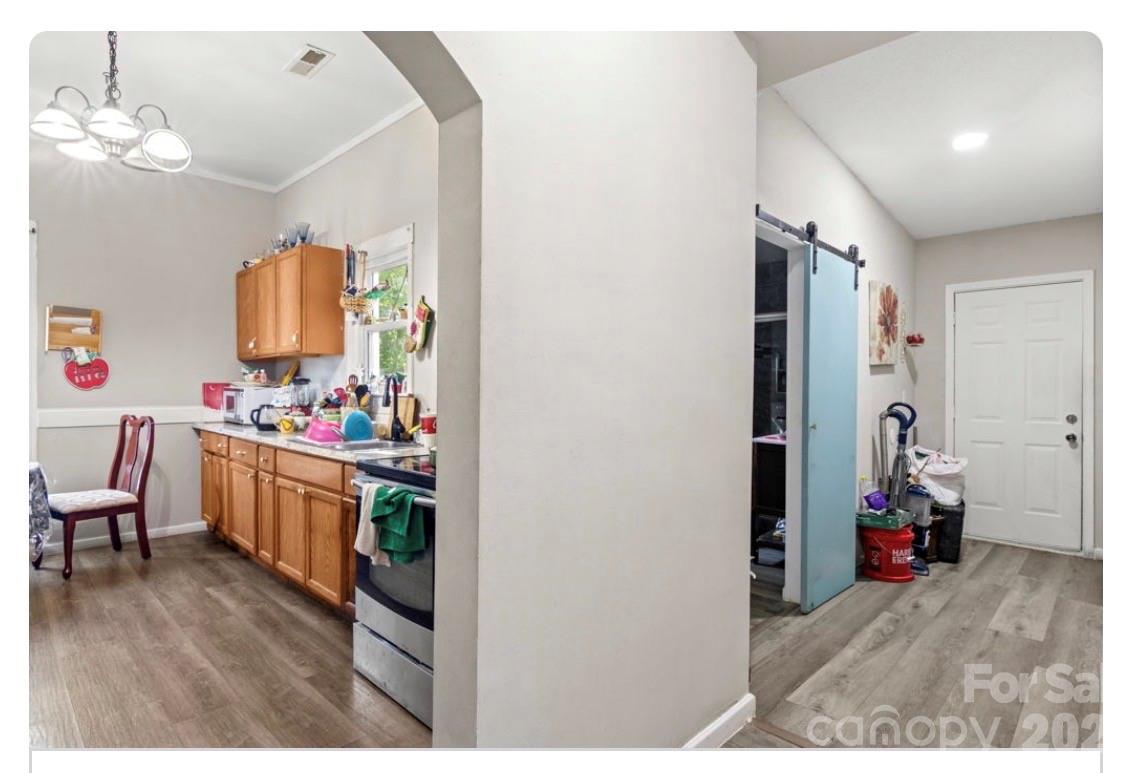 Photo 11 of 318 Goff Street, Charlotte, NC