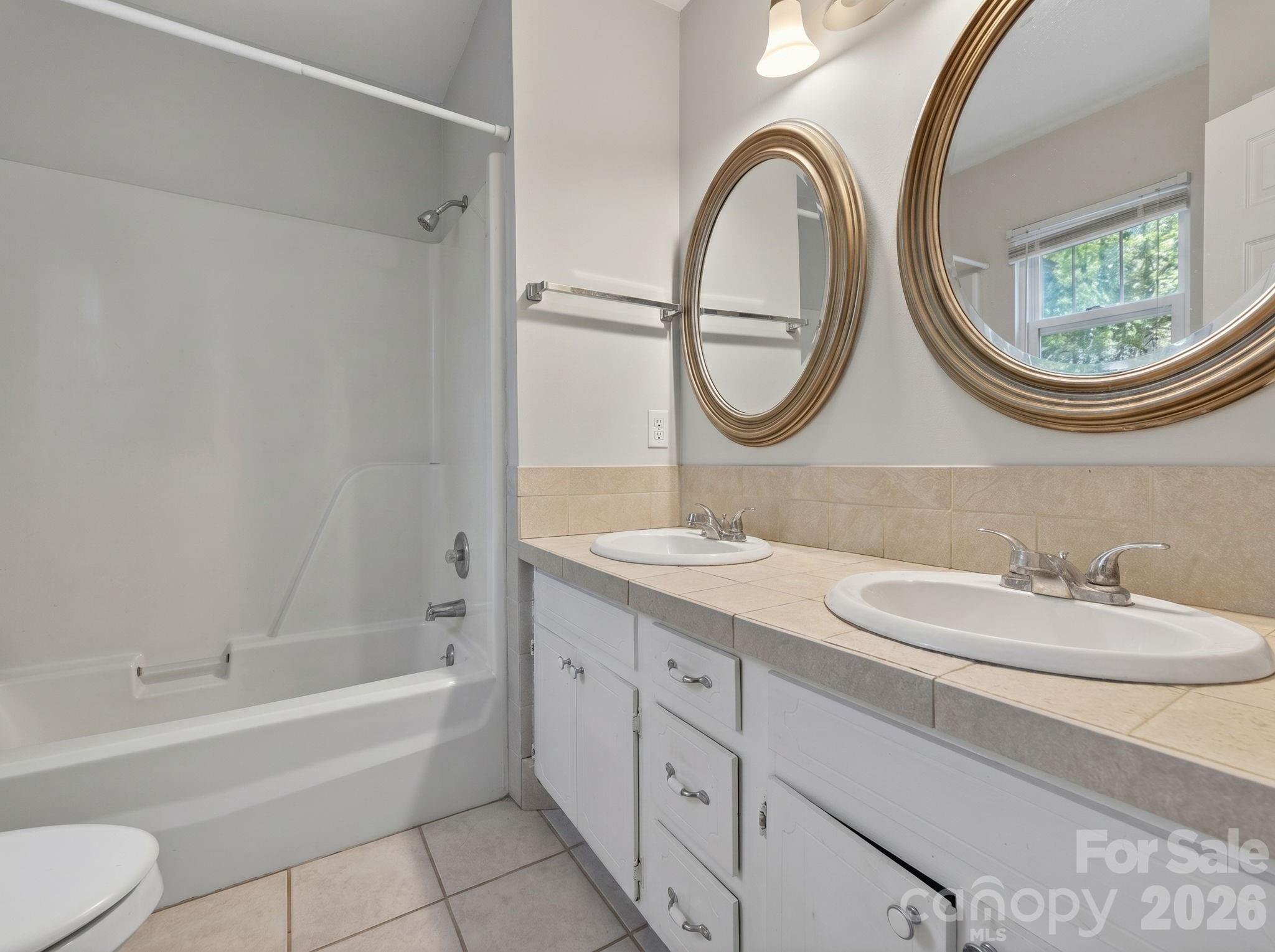 2120 Amesbury Avenue, Charlotte, NC - photo 17 of 37