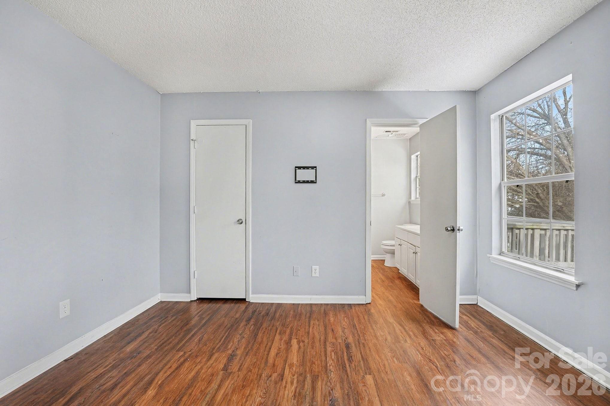 Photo 9 of 1709 Jeffrey Bryan Drive, Charlotte, NC