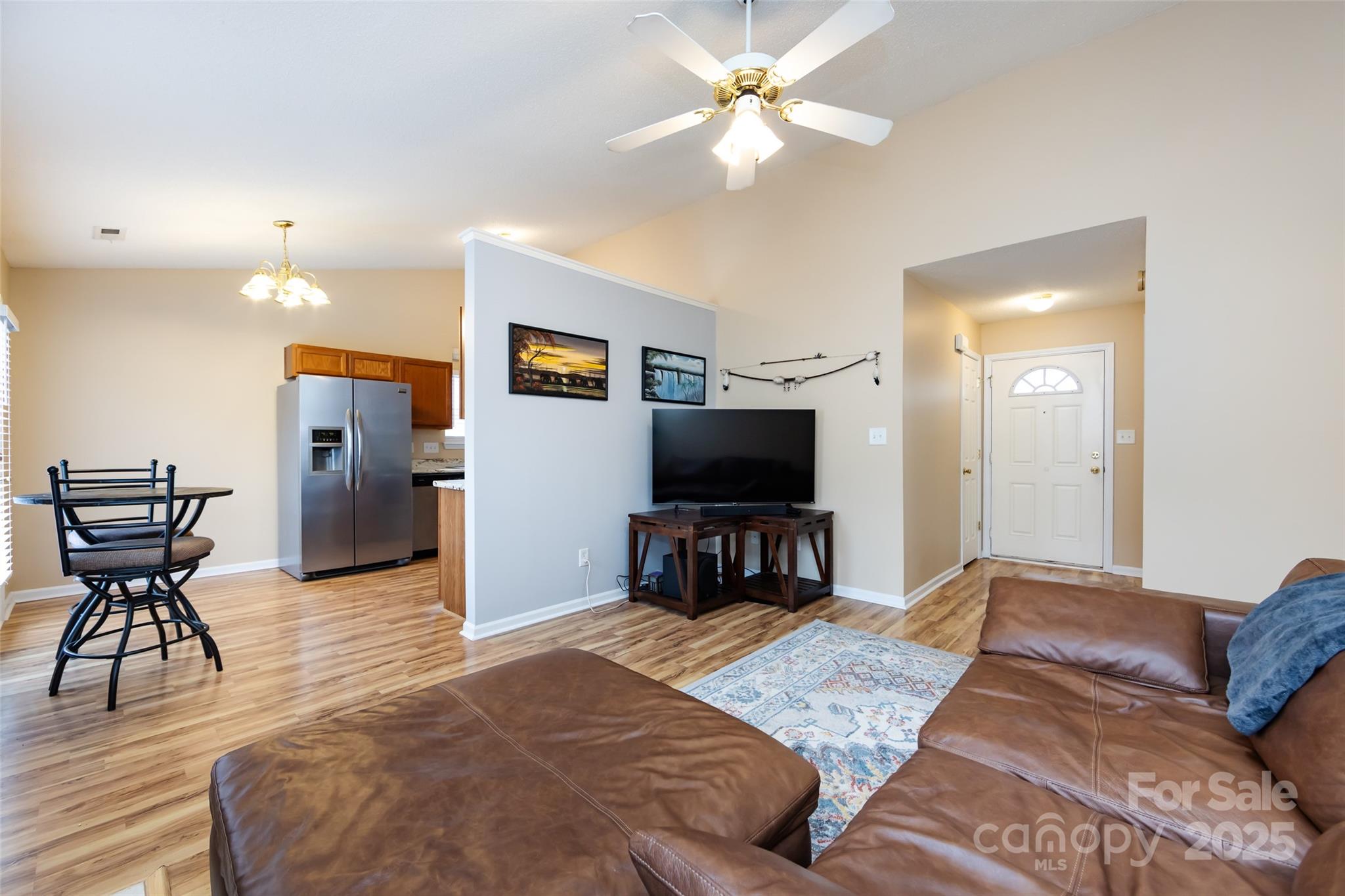 Photo 11 of 11015 Olde English Drive, Charlotte, NC