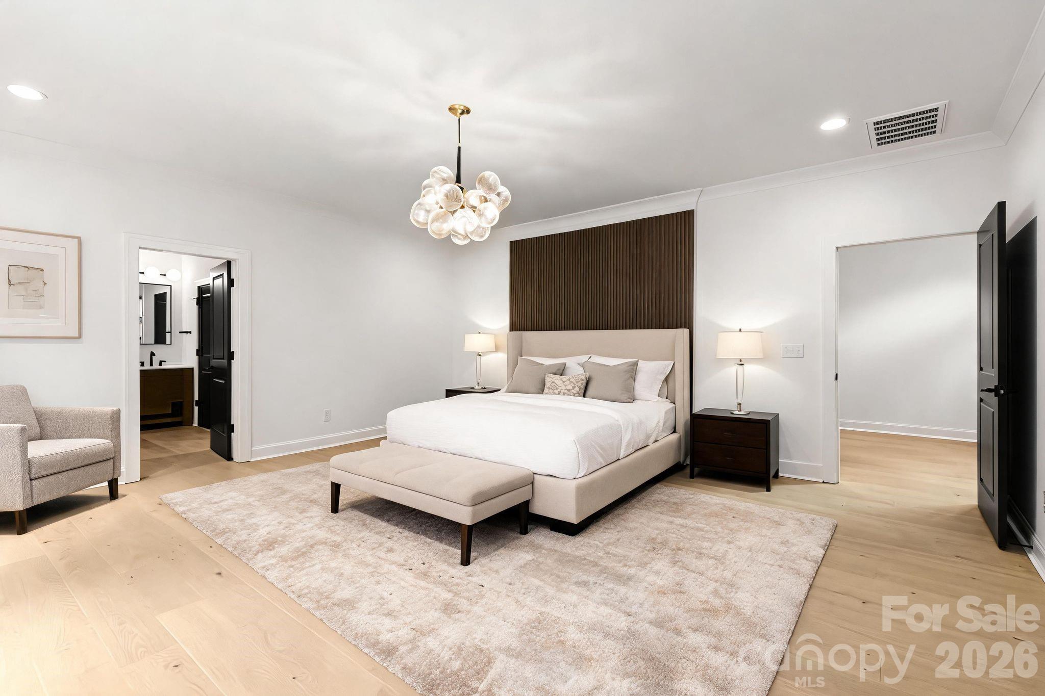 Photo 9 of 3031 Mathis Drive, Charlotte, NC