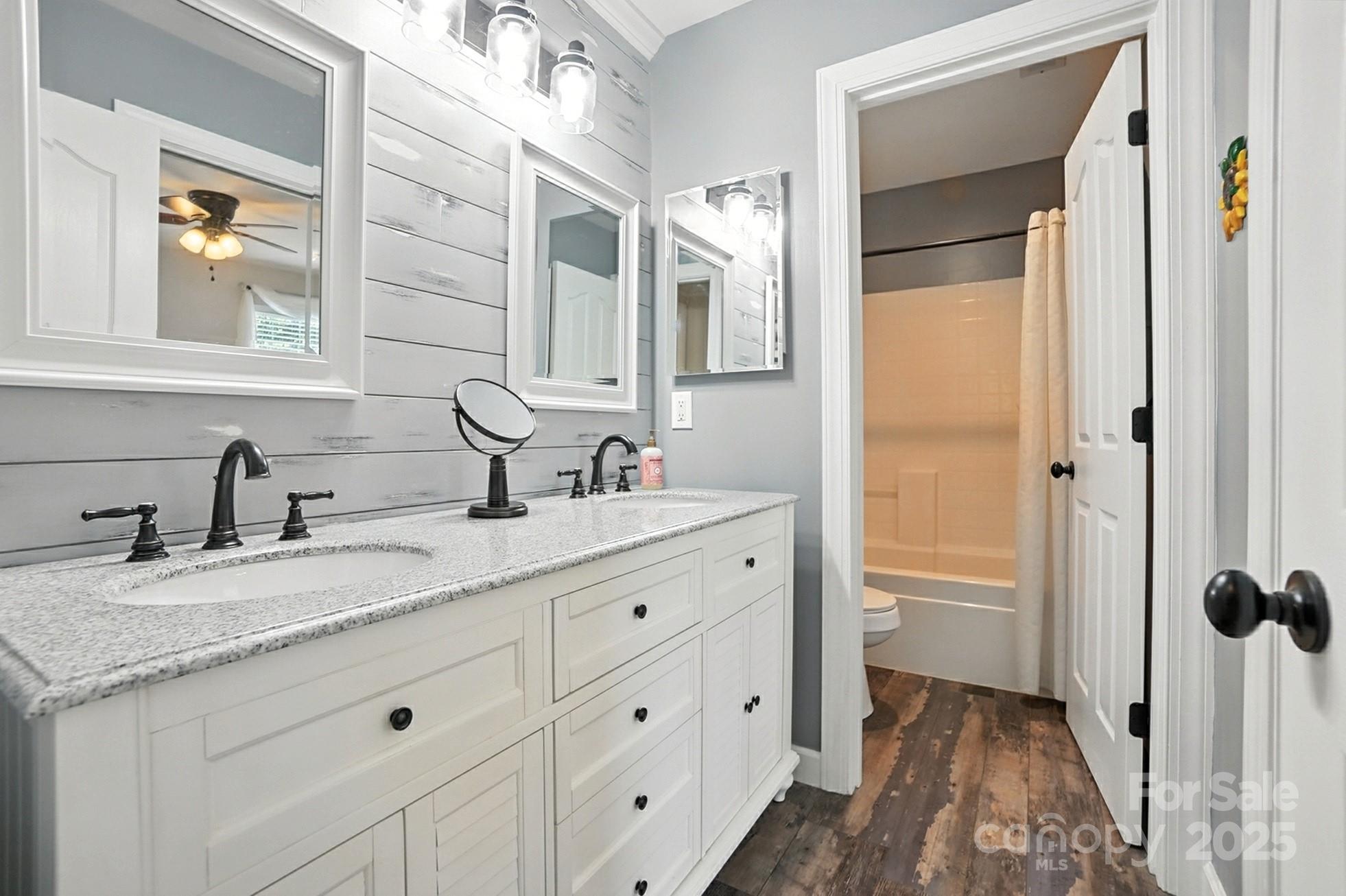 10219 Windtree Lane, Charlotte, NC - photo 25 of 36