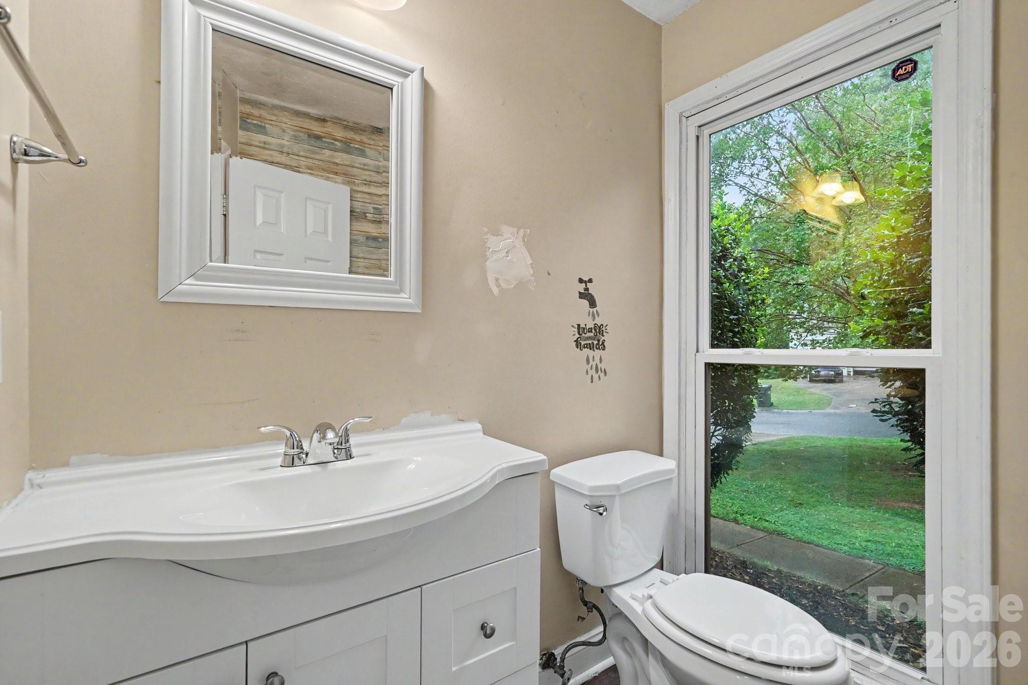 Photo 20 of 7111 Amarillo Drive, Charlotte, NC