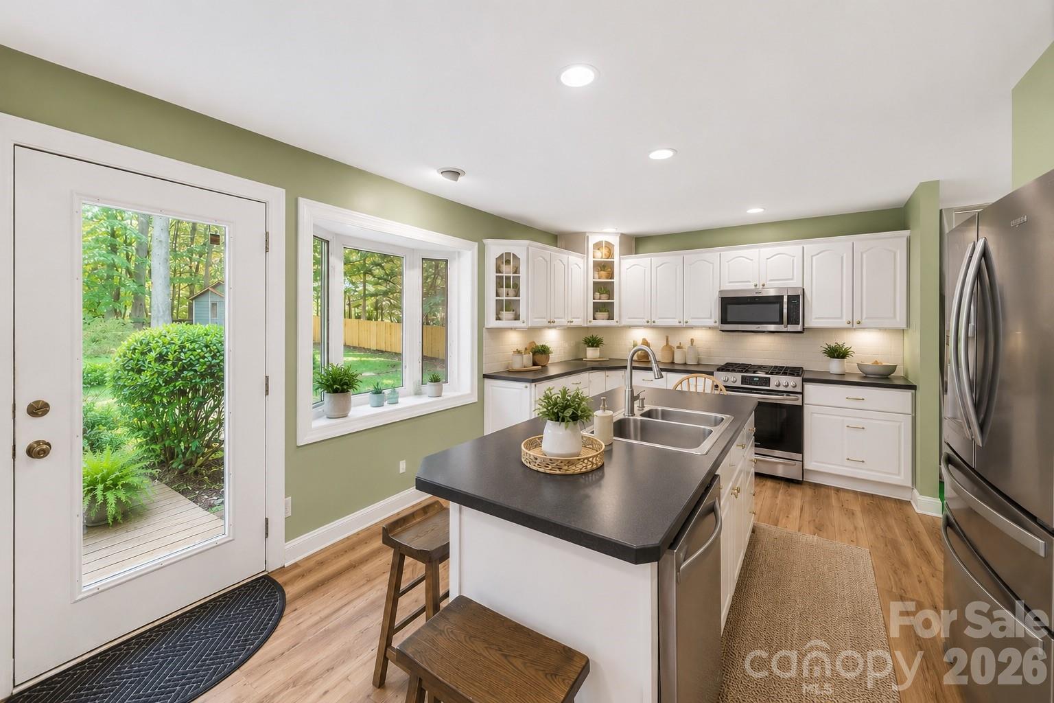 Photo 4 of 217 Robinson Avenue, Matthews, NC