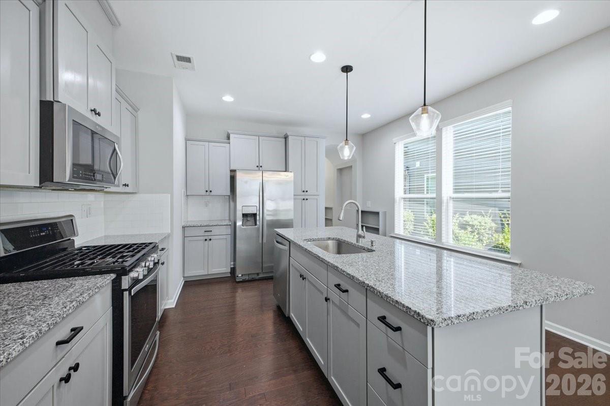 Photo 7 of 5618 Stonewells Drive, Charlotte, NC