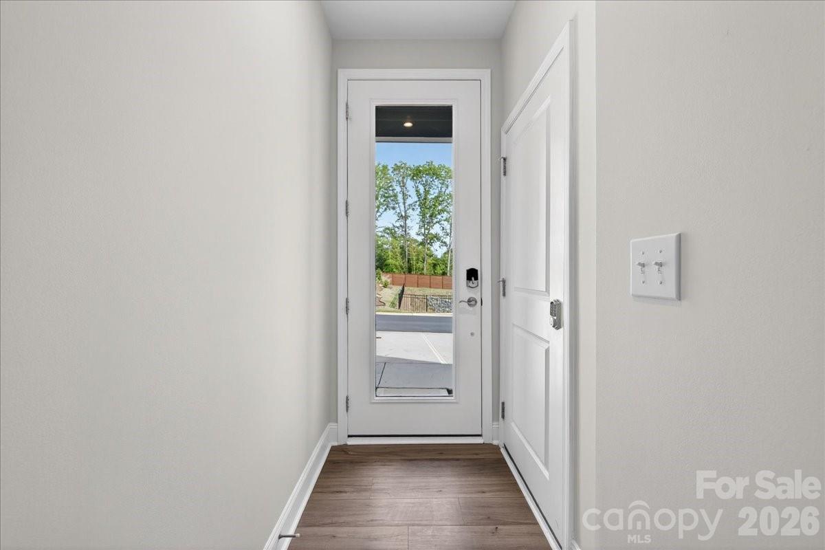 Photo 4 of 7921 Cedarsmith Court, Charlotte, NC