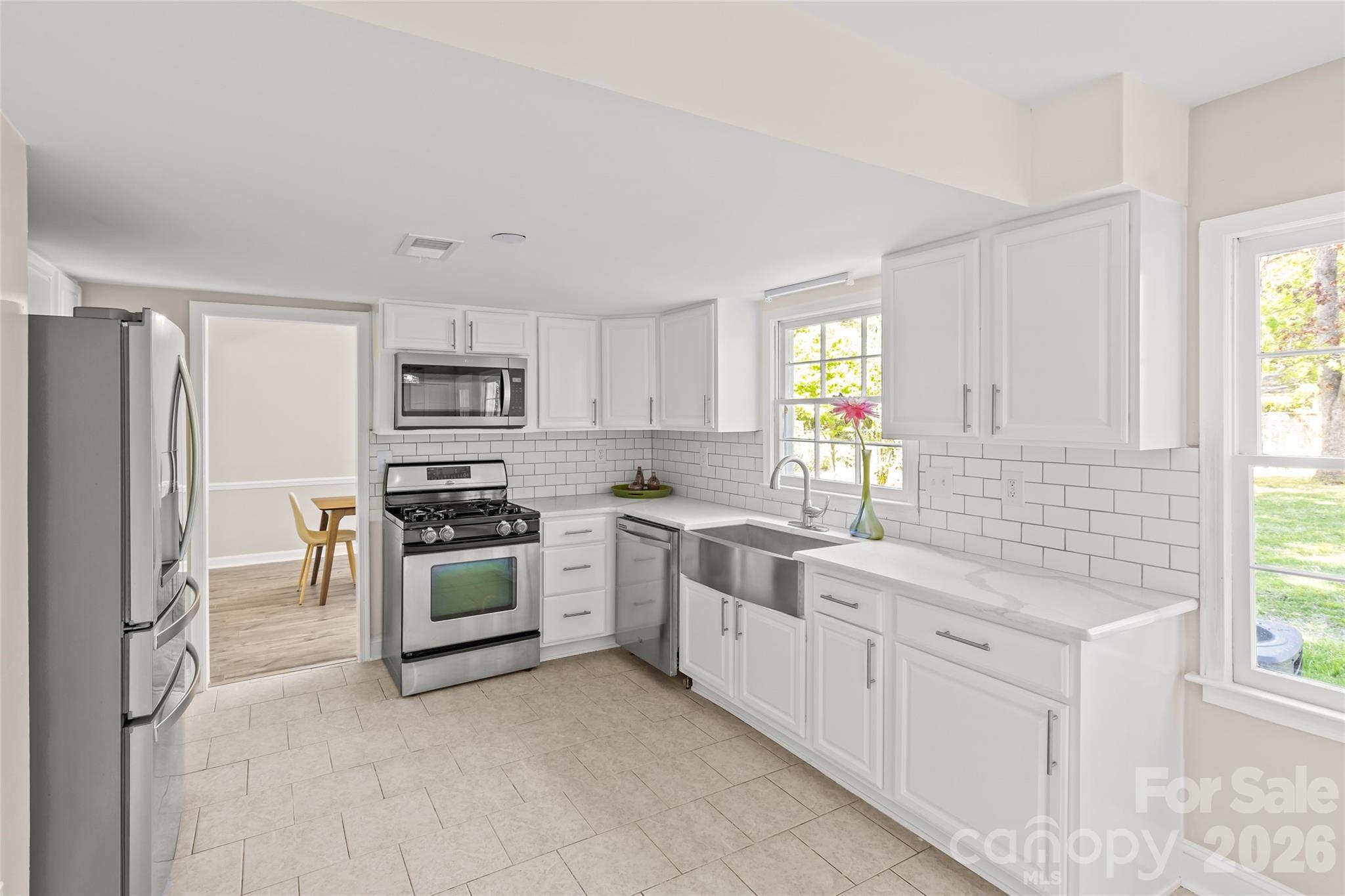 Photo 19 of 1401 Cedarwood Lane, Charlotte, NC