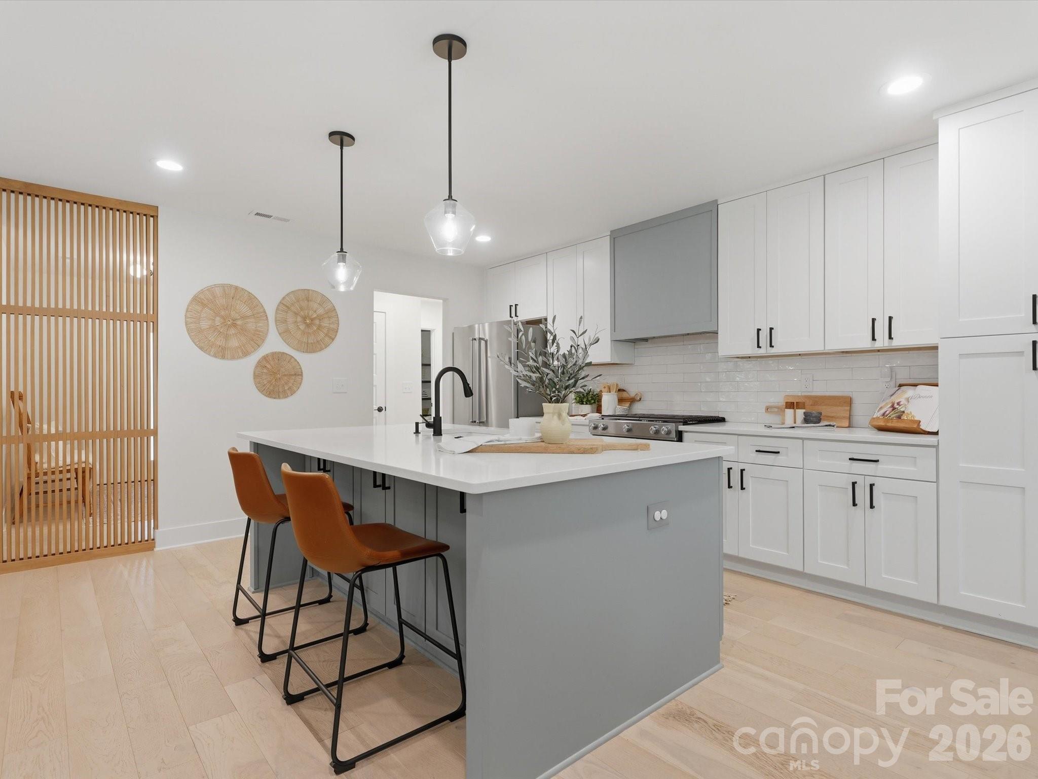 Photo 10 of 1611 E Barden Road, Charlotte, NC