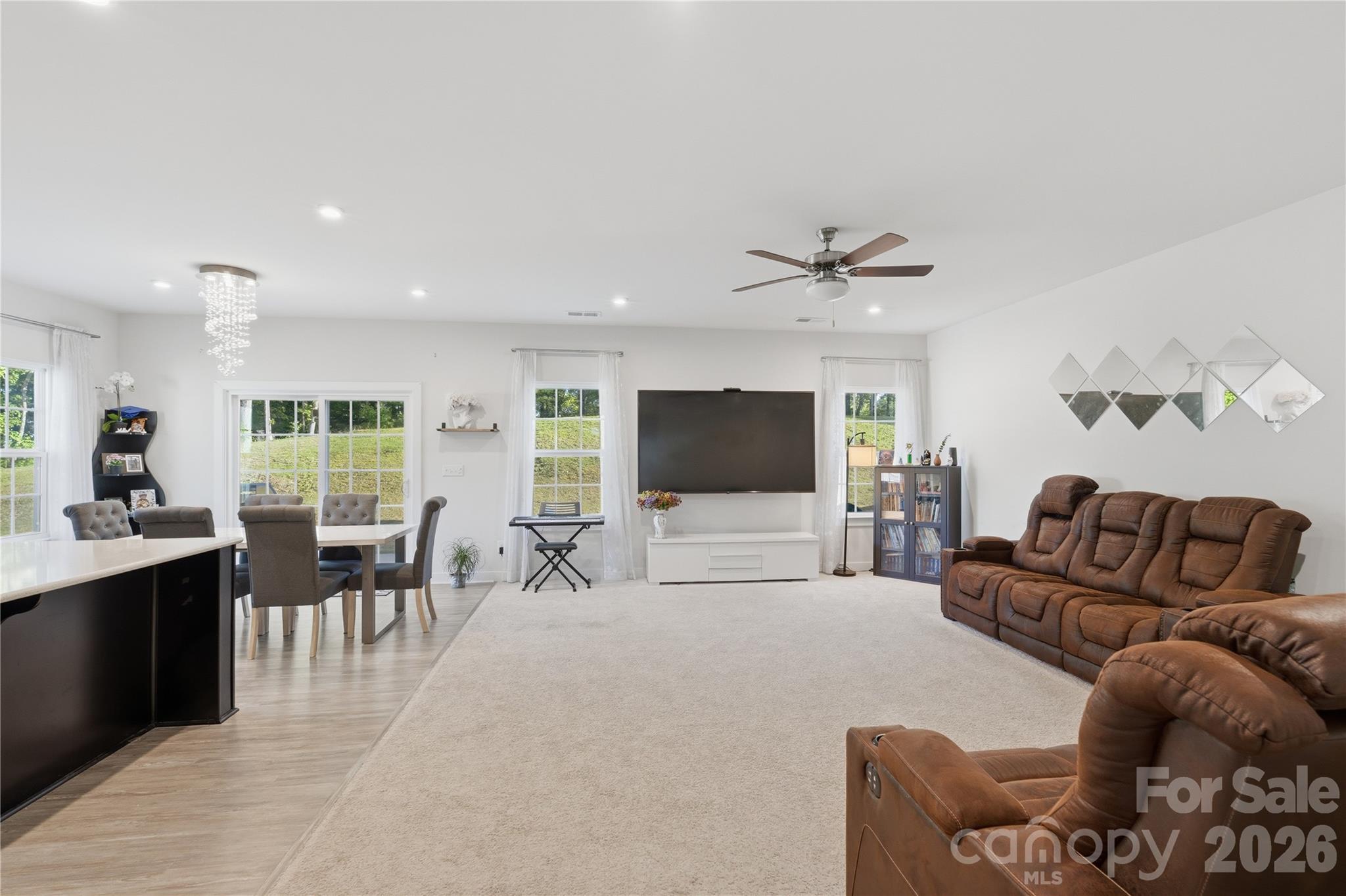Photo 7 of 10158 Paper Birch Drive, Charlotte, NC