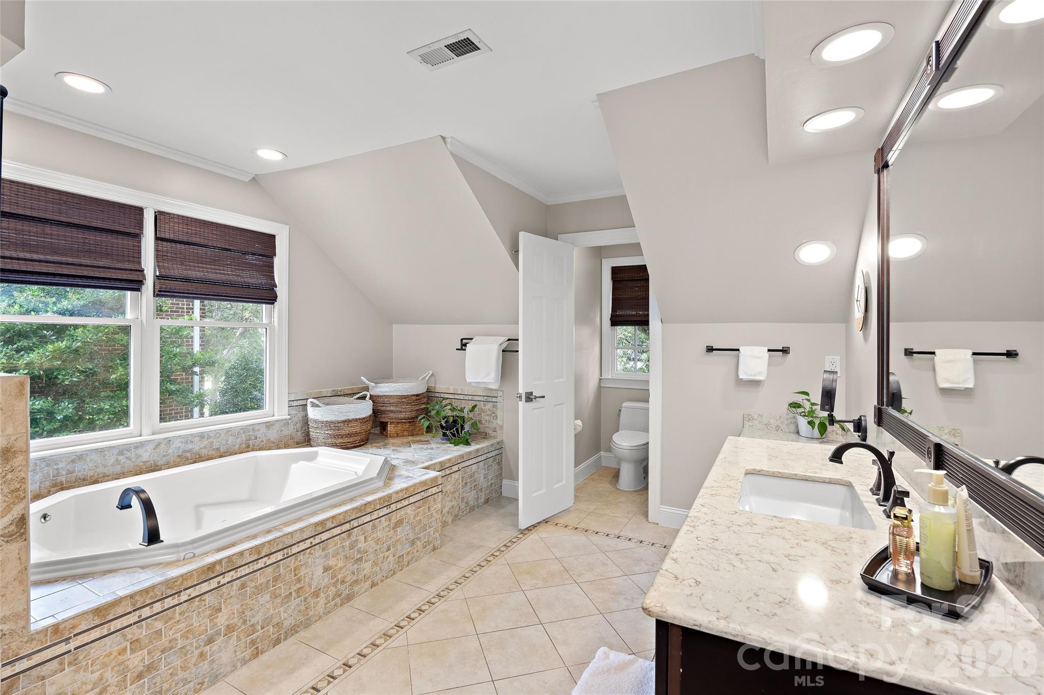 Home for sale at 4533 Noras Path Road, Charlotte, NC — photo 35 of 48