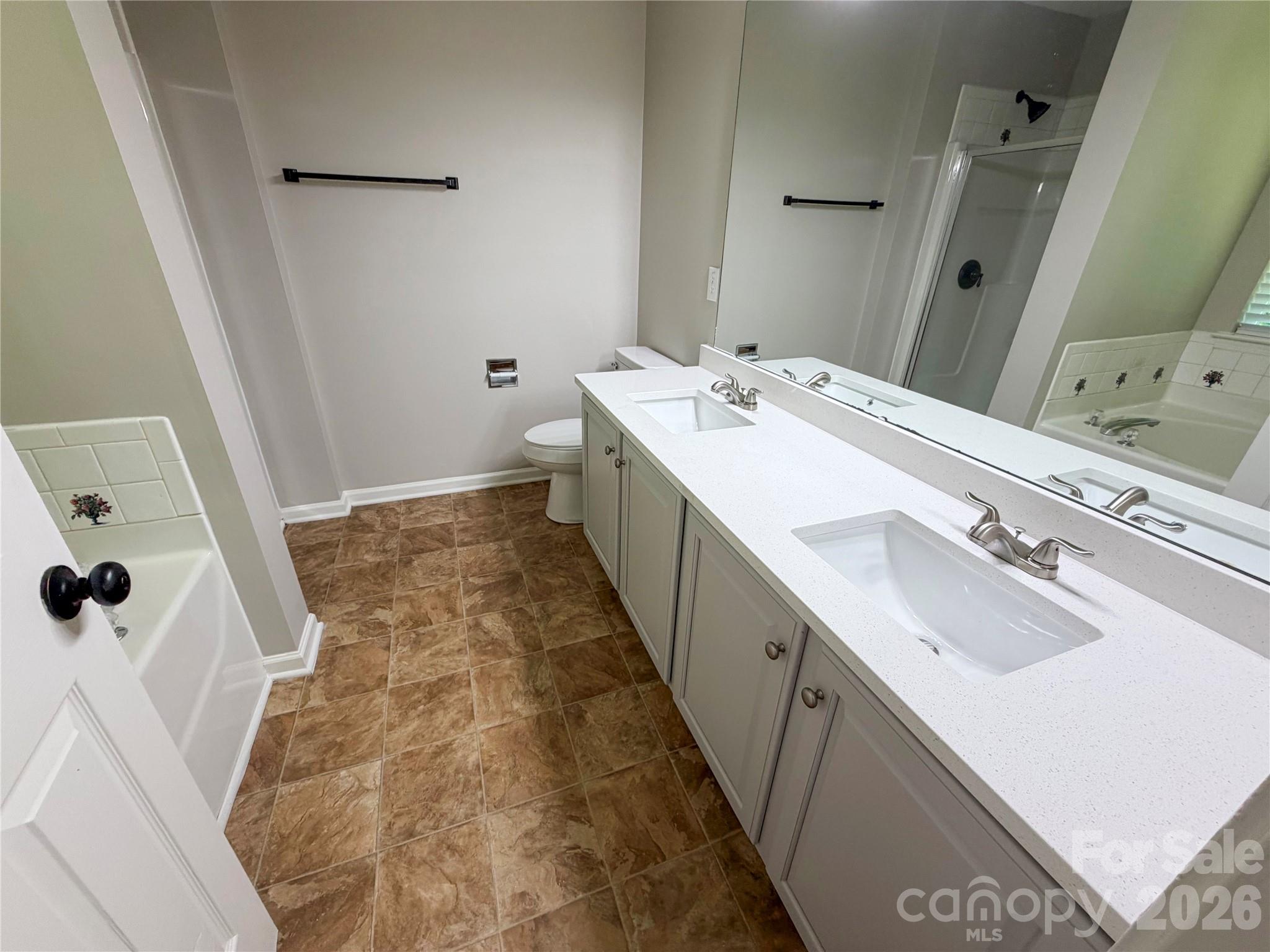 Photo 29 of 17224 Cambridge Woods Court, Charlotte, NC