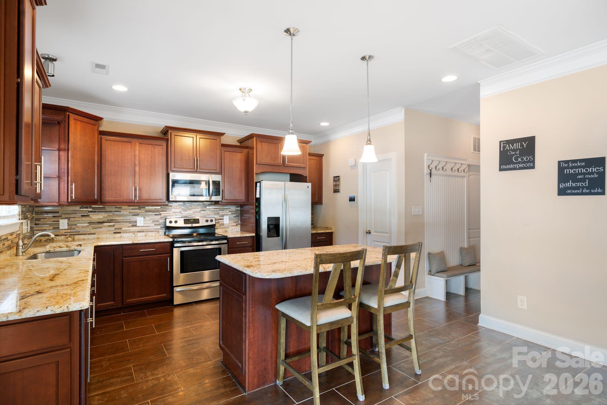 2506 Copperleaf Court, High Point, NC - photo 8 of 37