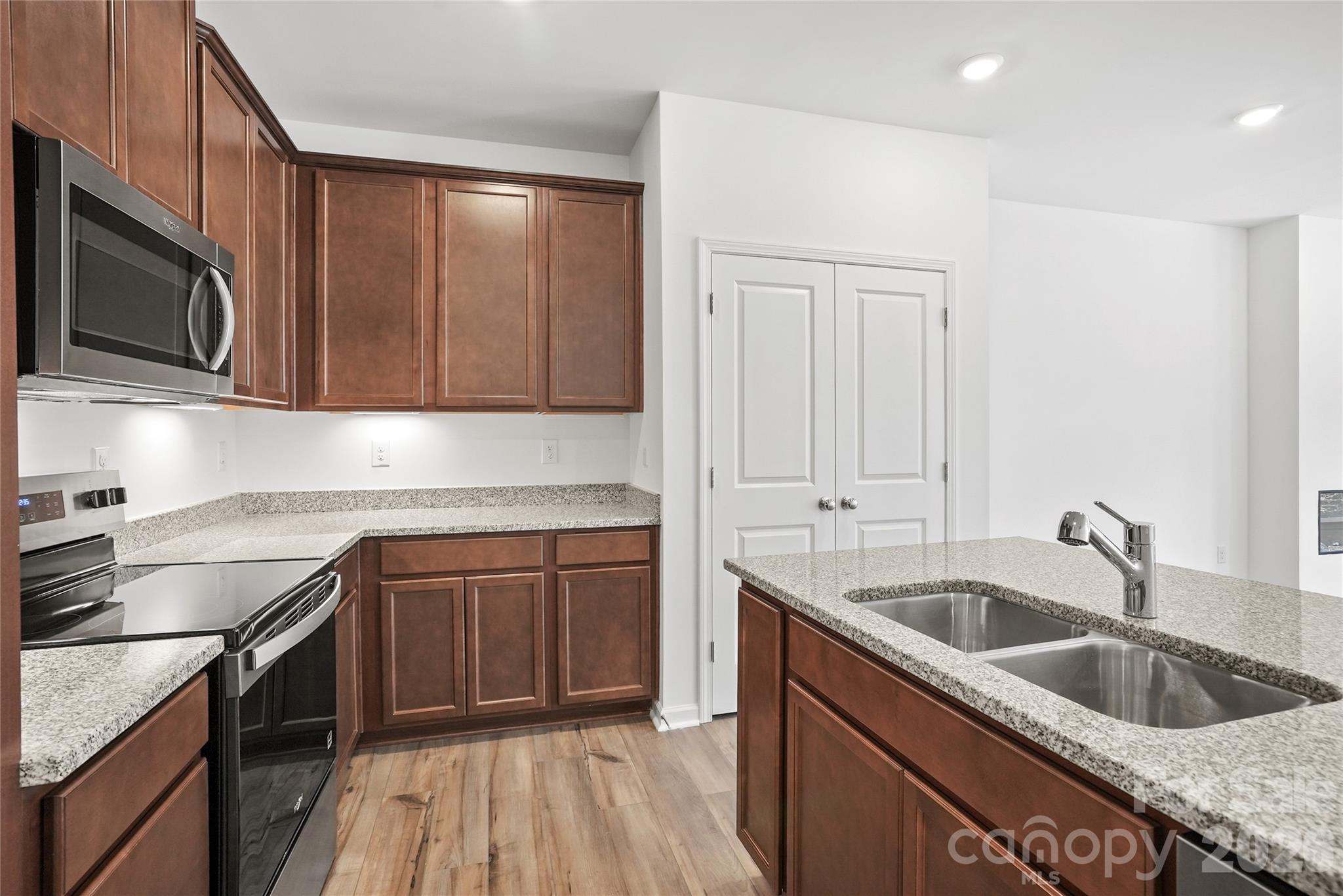 Photo 5 of 14010 Steller Street, Charlotte, NC