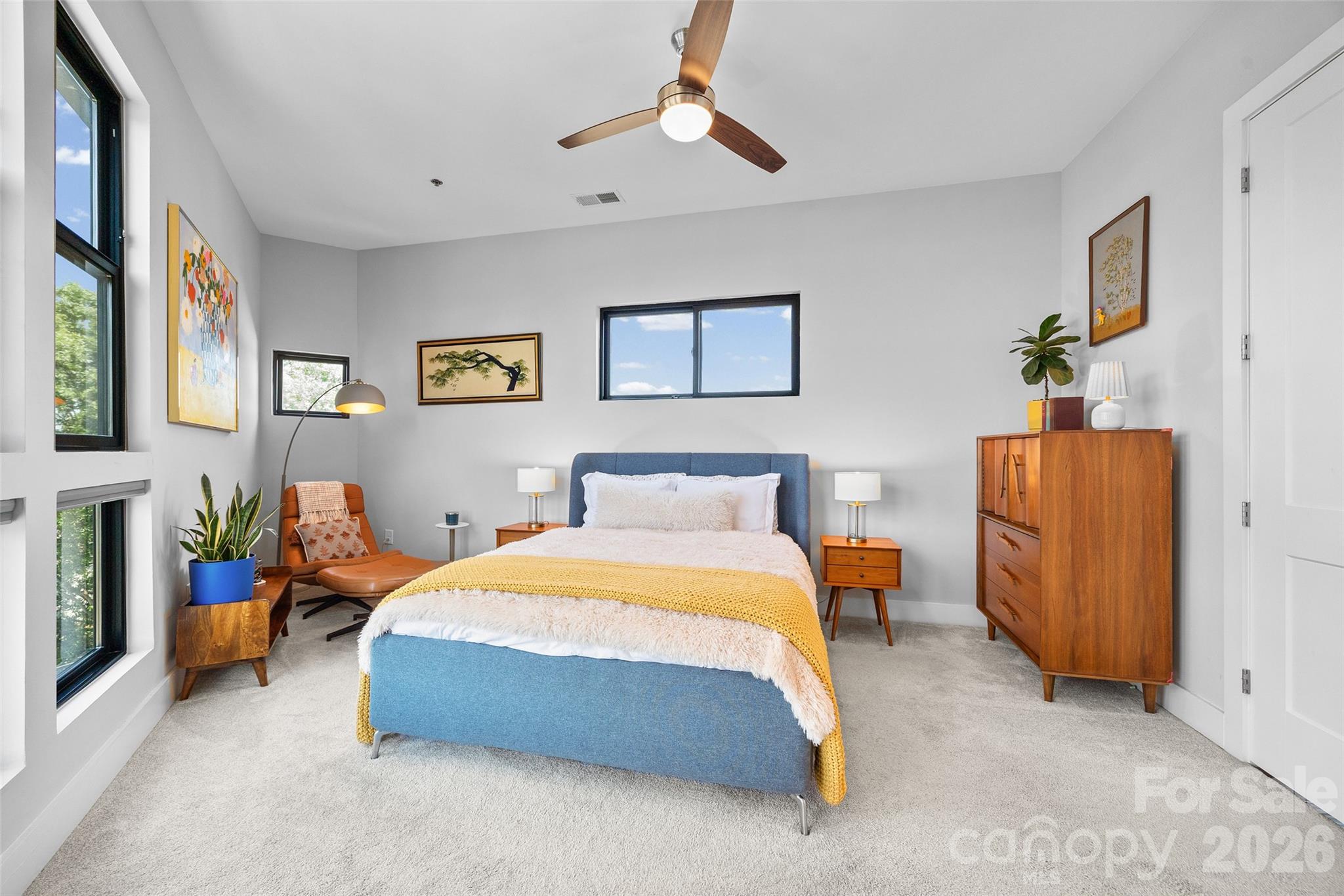 Photo 12 of 501 E 37th StreetH, Charlotte, NC