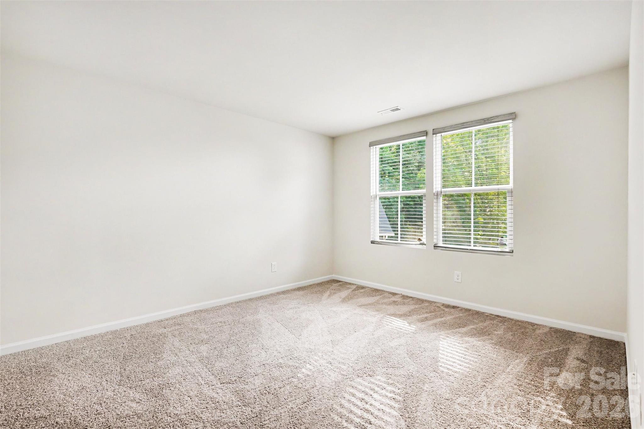 Photo 8 of 1602 Joseph Hewes Court, Charlotte, NC