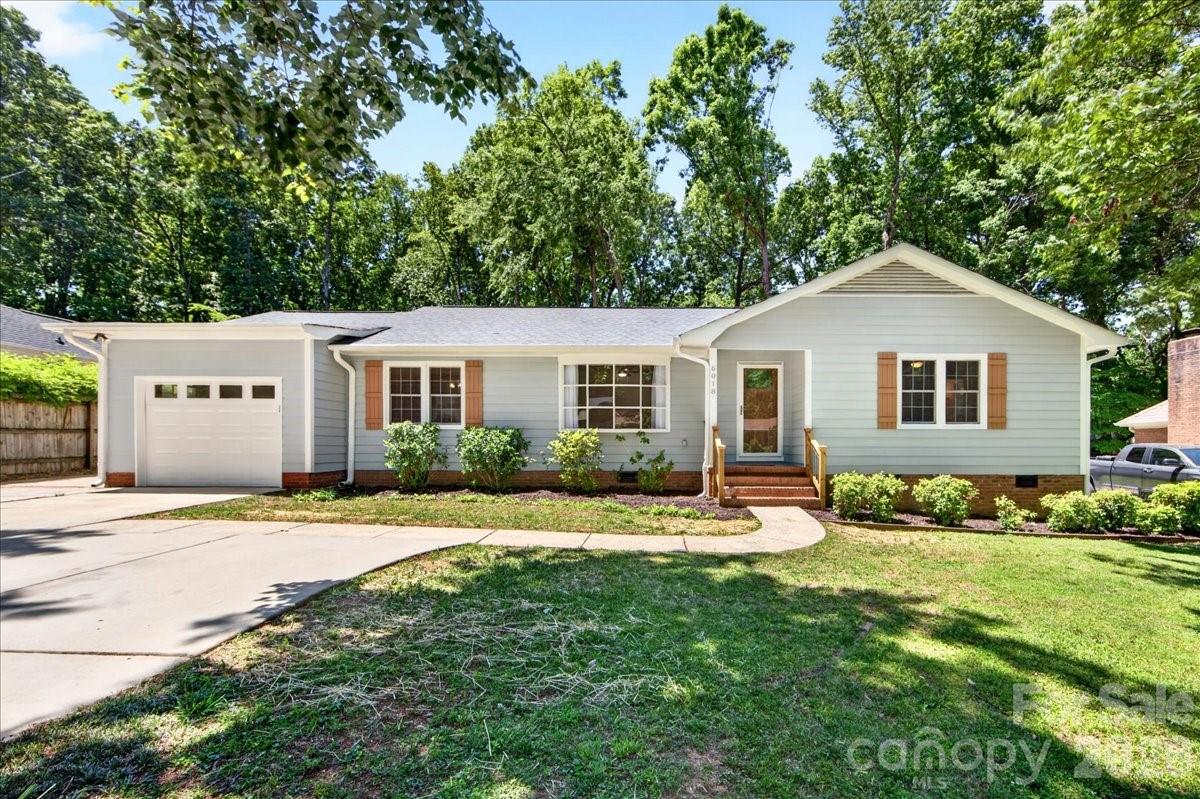 6018 Donegal Drive, Charlotte, NC - photo 1 of 49