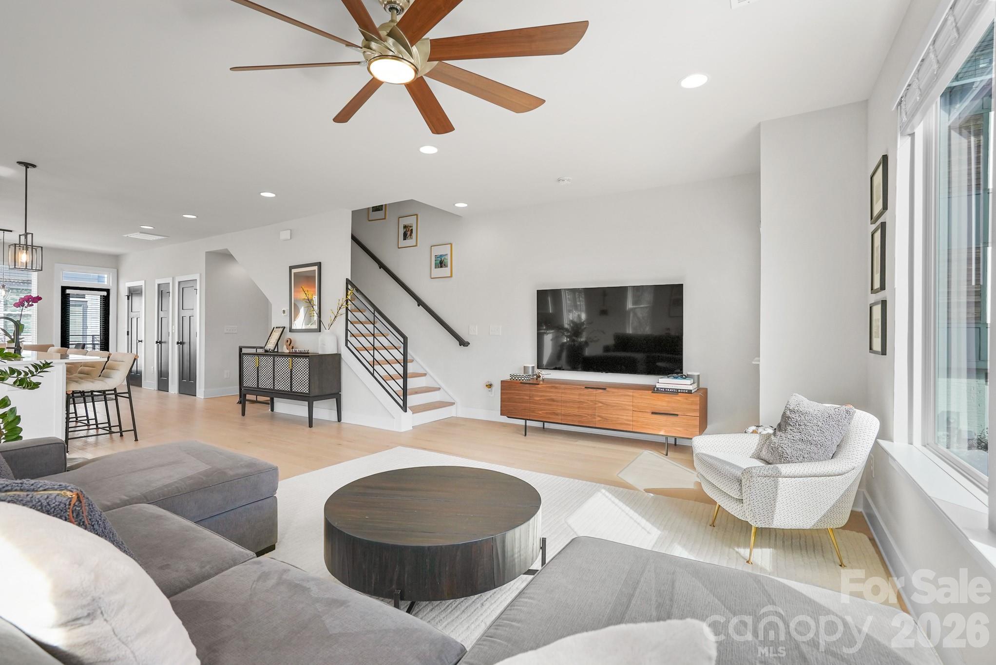 6021 Irwins Branch Drive, Charlotte, NC - photo 10 of 41