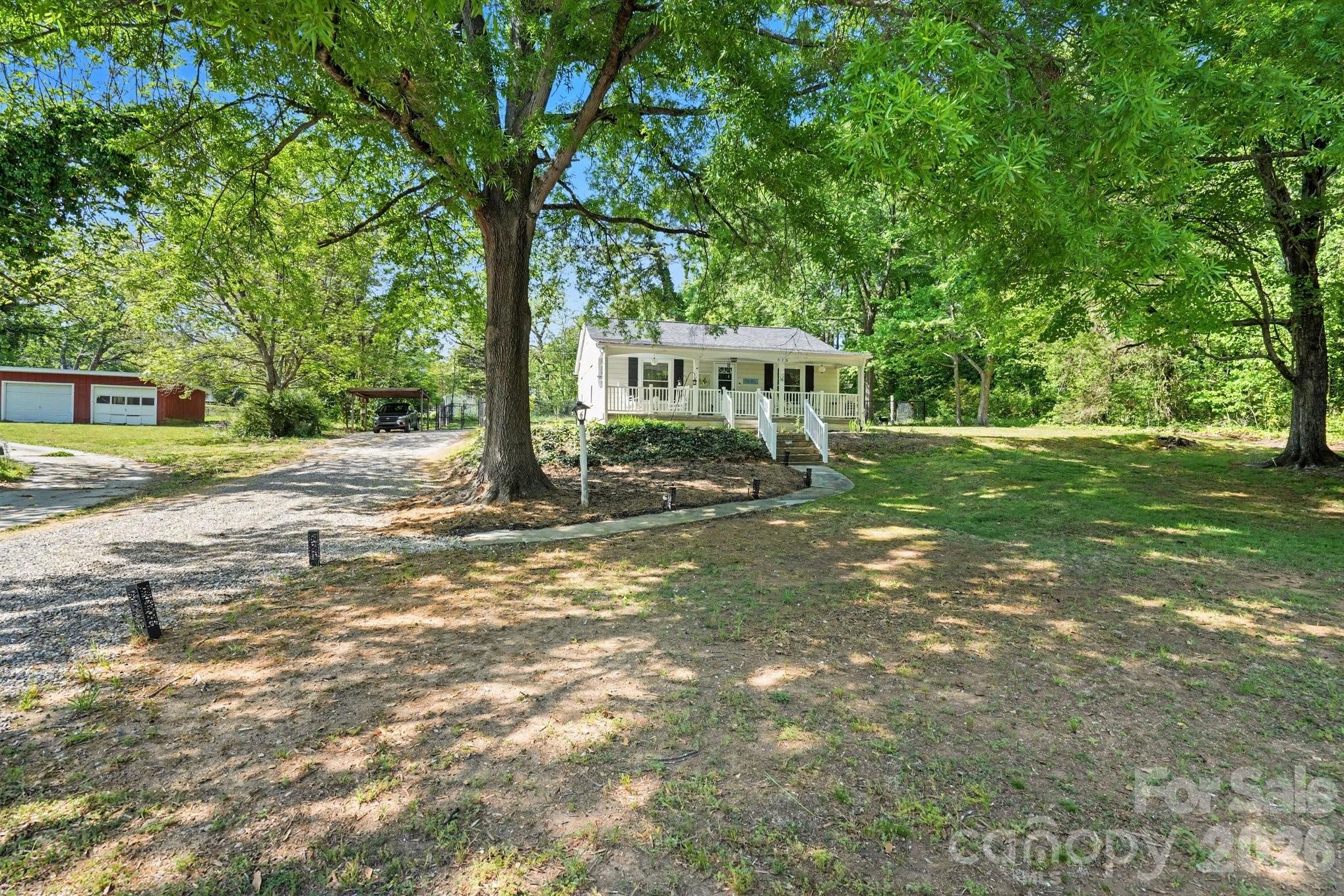 515 N Chapel Street, Landis, NC - photo 5 of 26