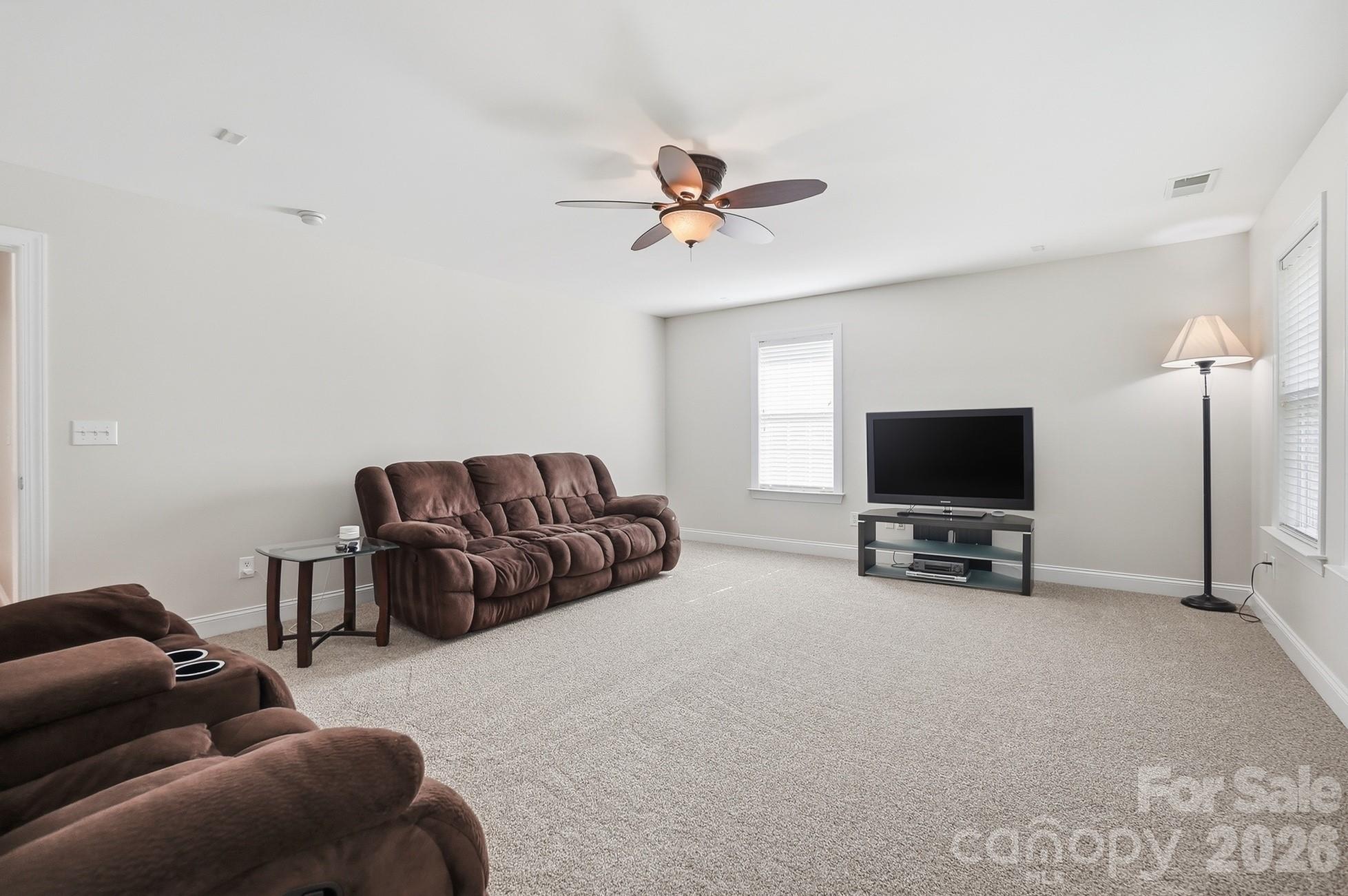 807 Crown Vista Court, Wesley Chapel, NC - photo 26 of 44