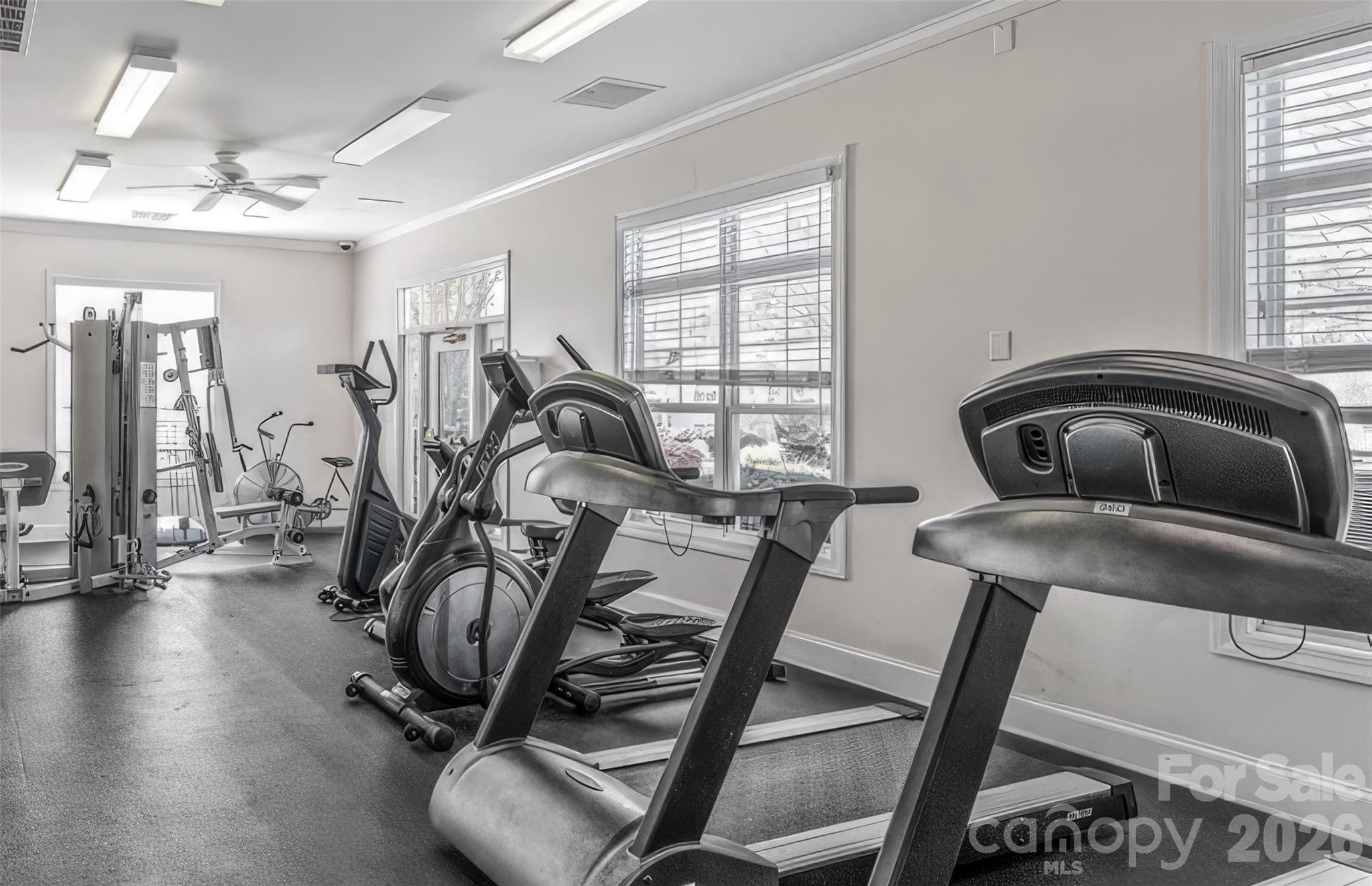 Photo 3 of 11921 Ridgeway Park Drive, Charlotte, NC