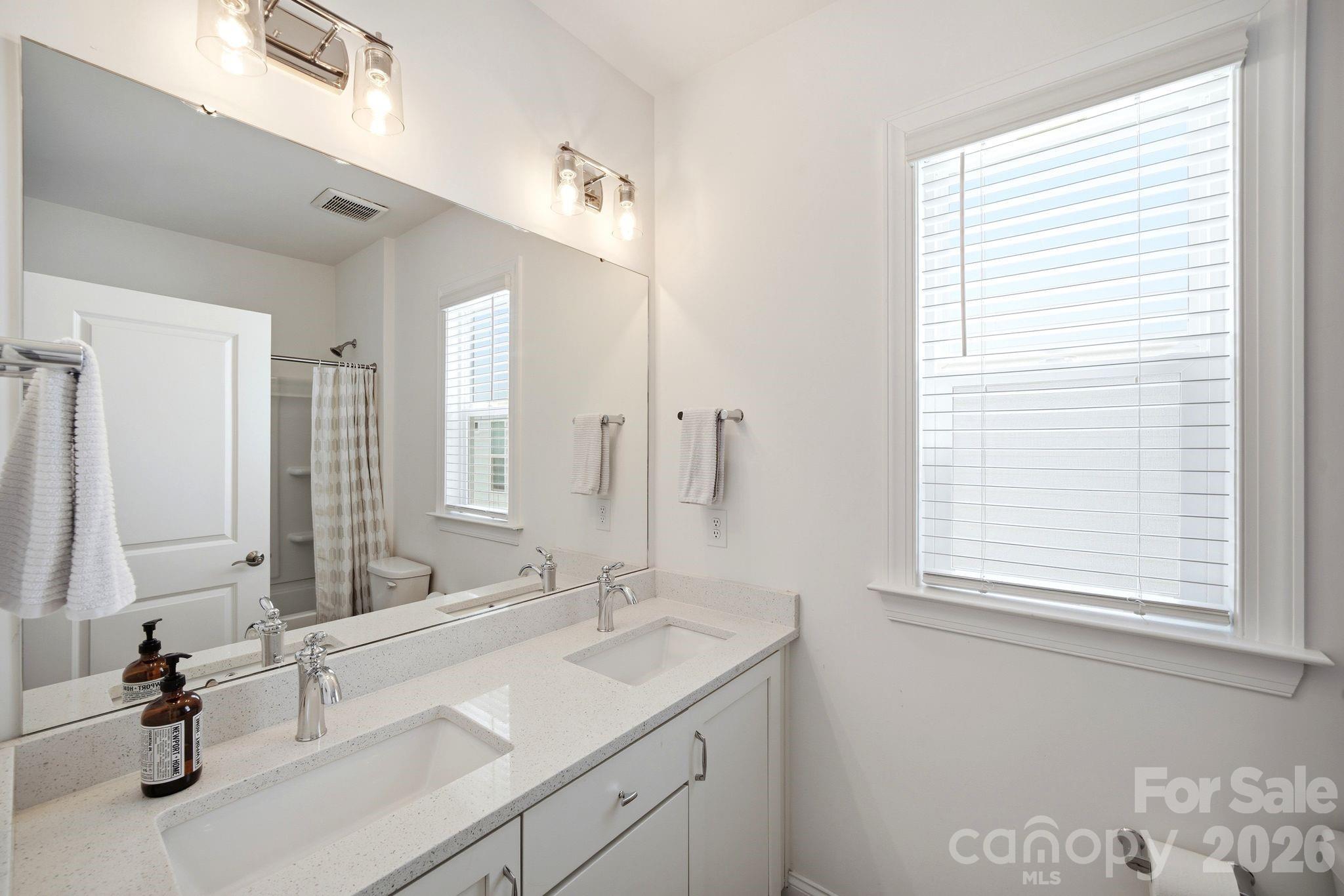 Photo 34 of 6008 Corbin Woods Court, Charlotte, NC