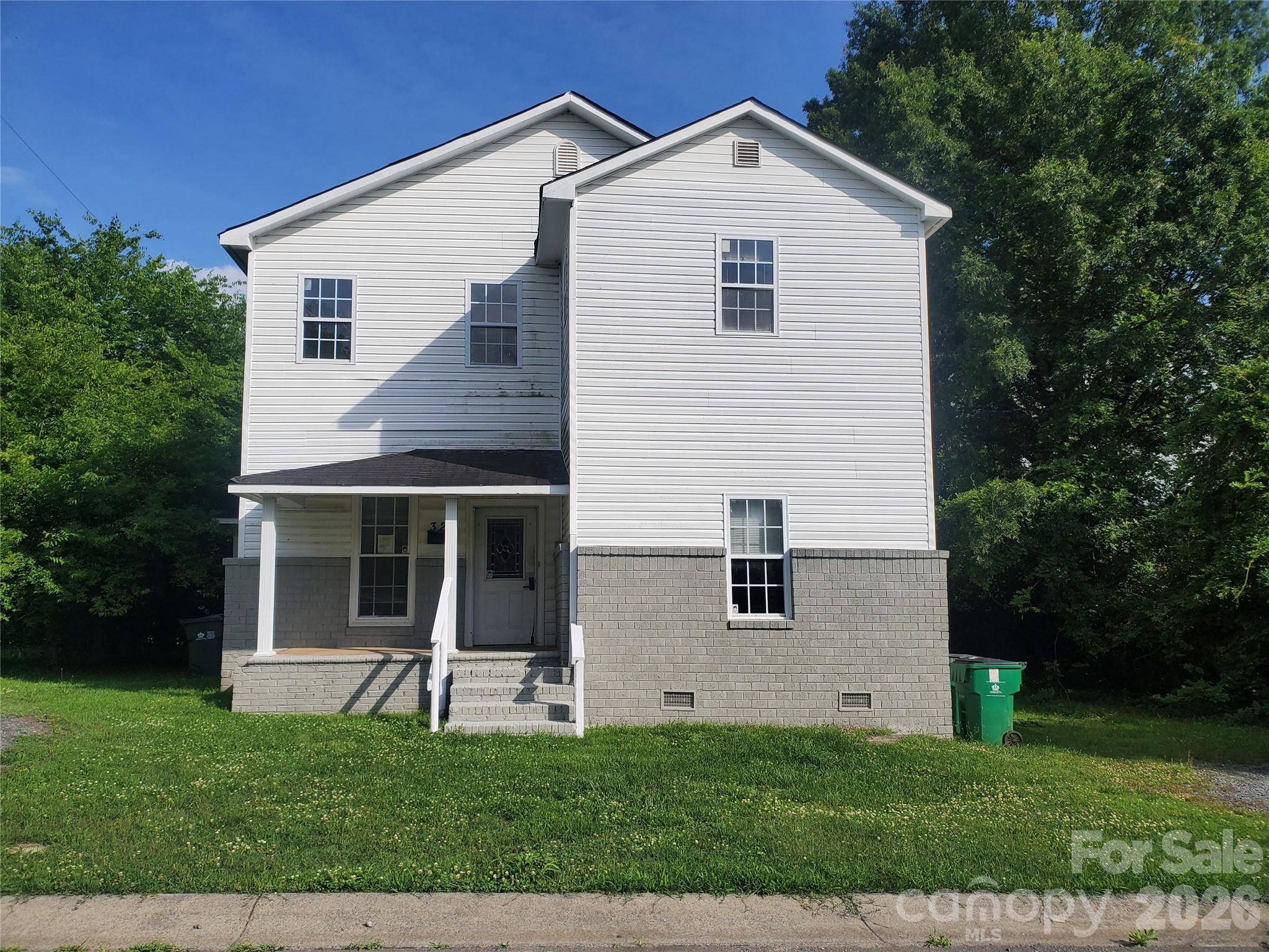 Home for sale at 325 Goff Street, Charlotte, NC — photo 1 of 27