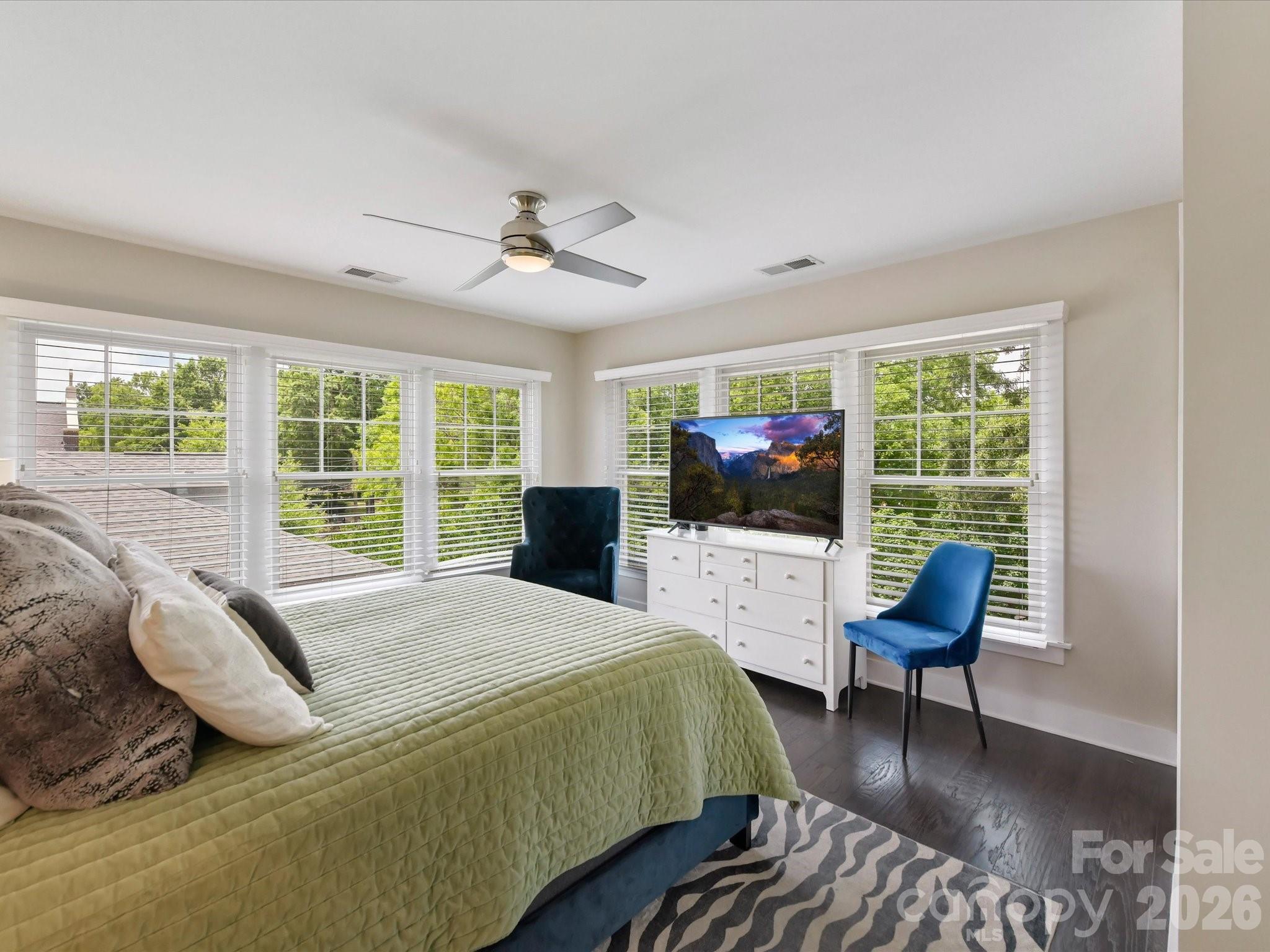 Photo 18 of 131 Grandin Road, Charlotte, NC