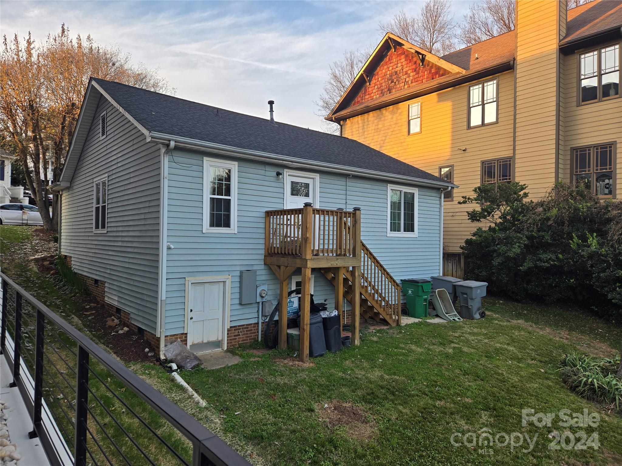 316 Frazier Avenue, Charlotte, NC - photo 3 of 4