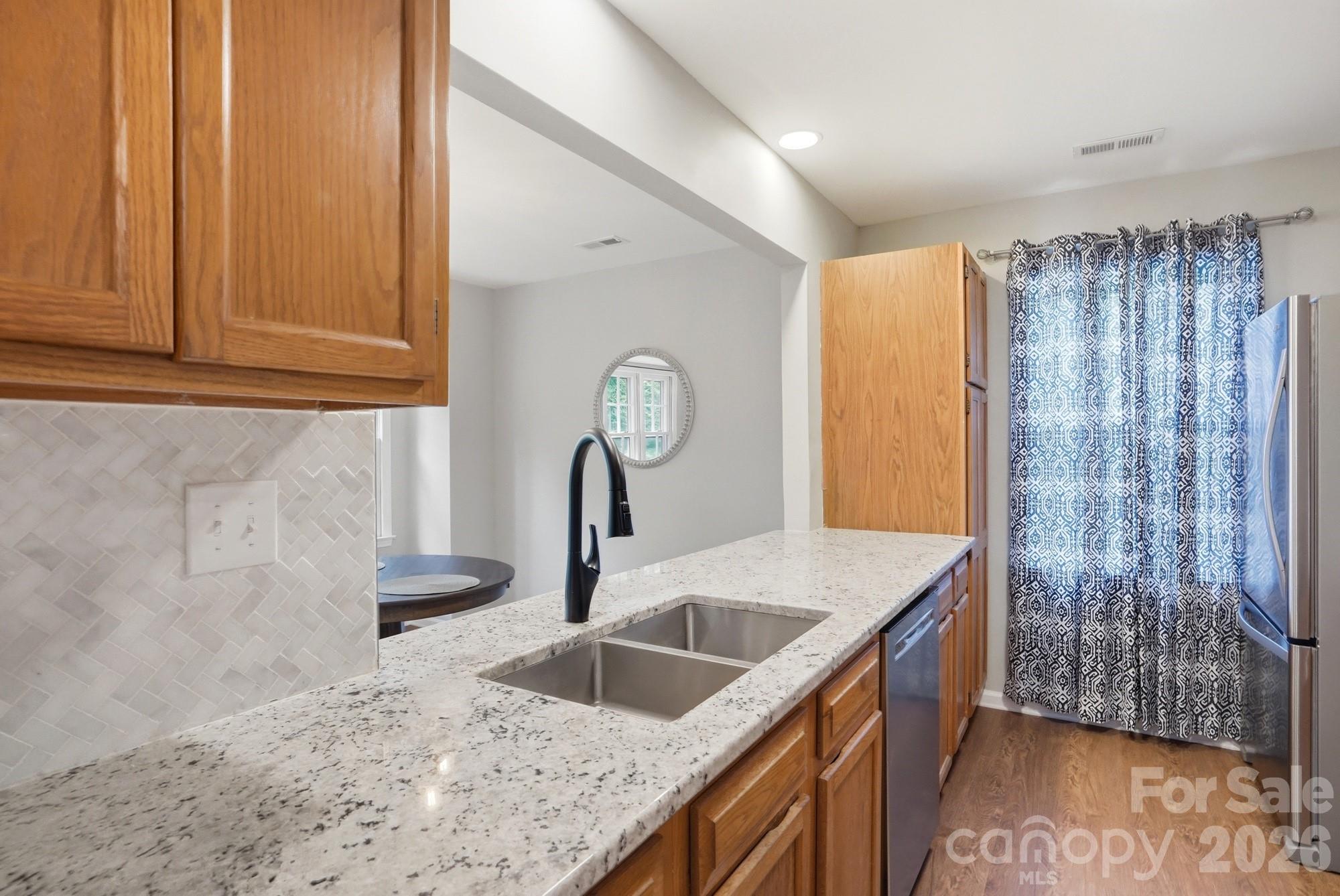 Photo 18 of 8917 Danson Drive, Charlotte, NC