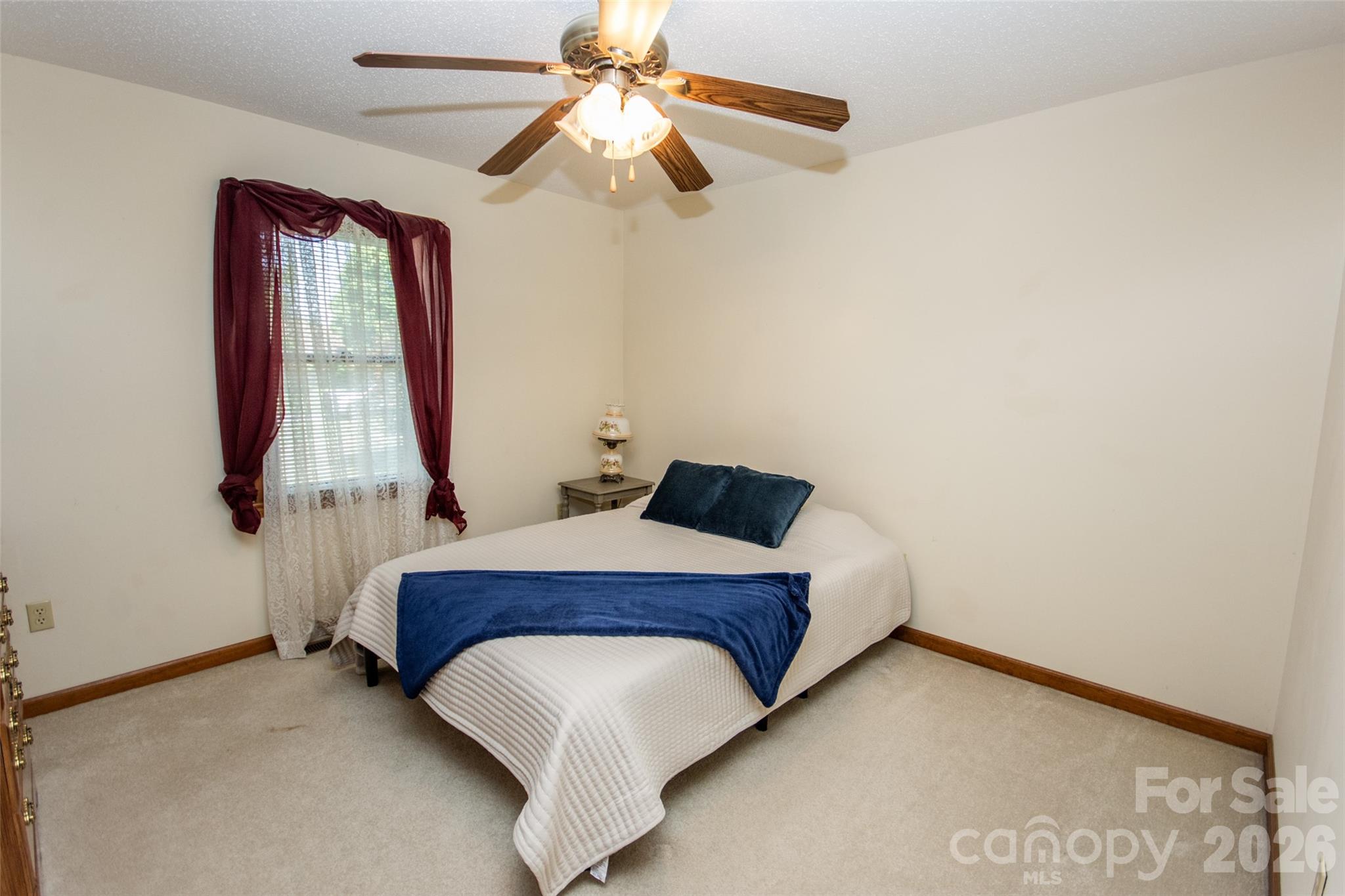 151 Meadow Oaks Drive, Statesville, NC - photo 13 of 38