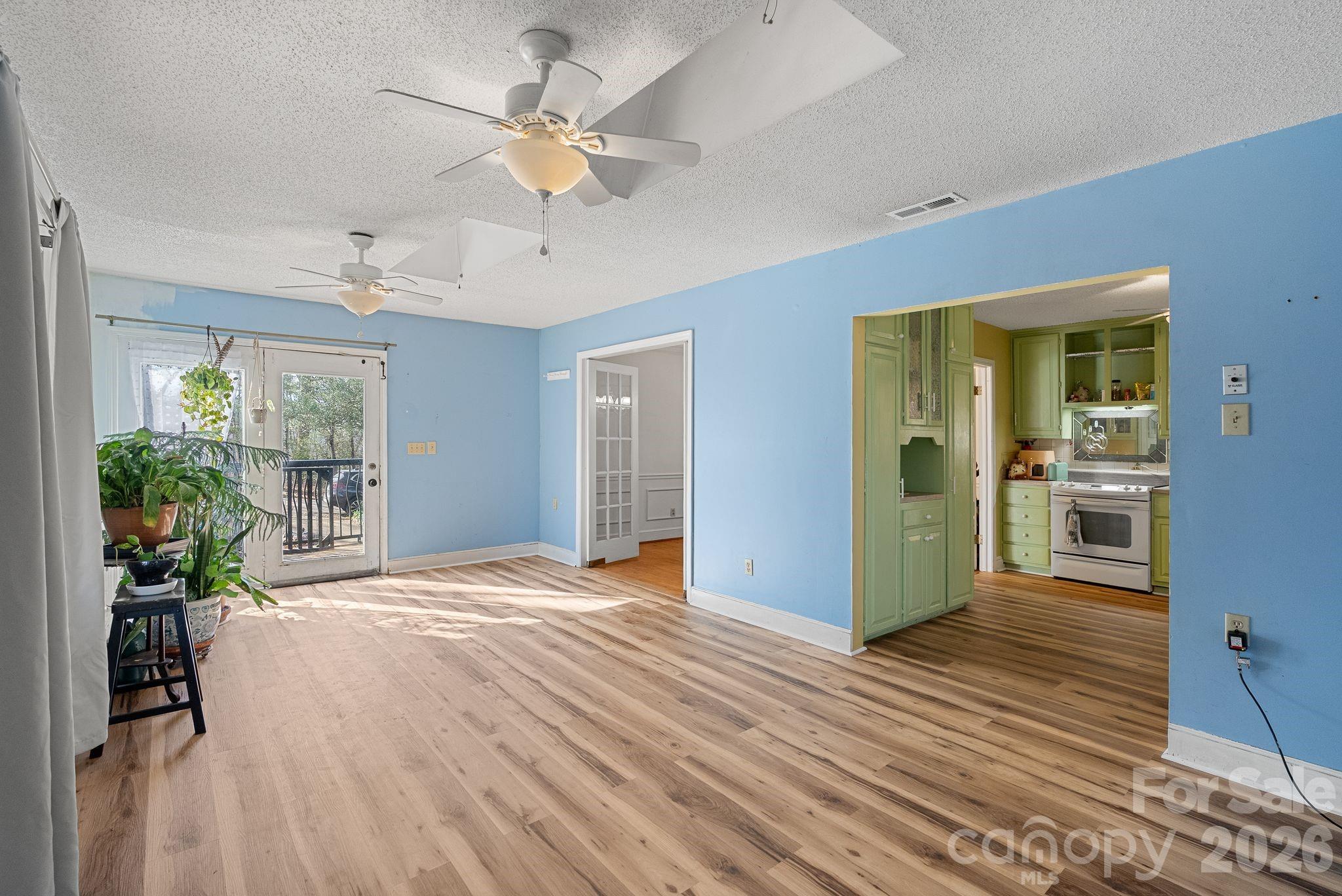 33 Fairfield Drive, Candler, NC - photo 9 of 43