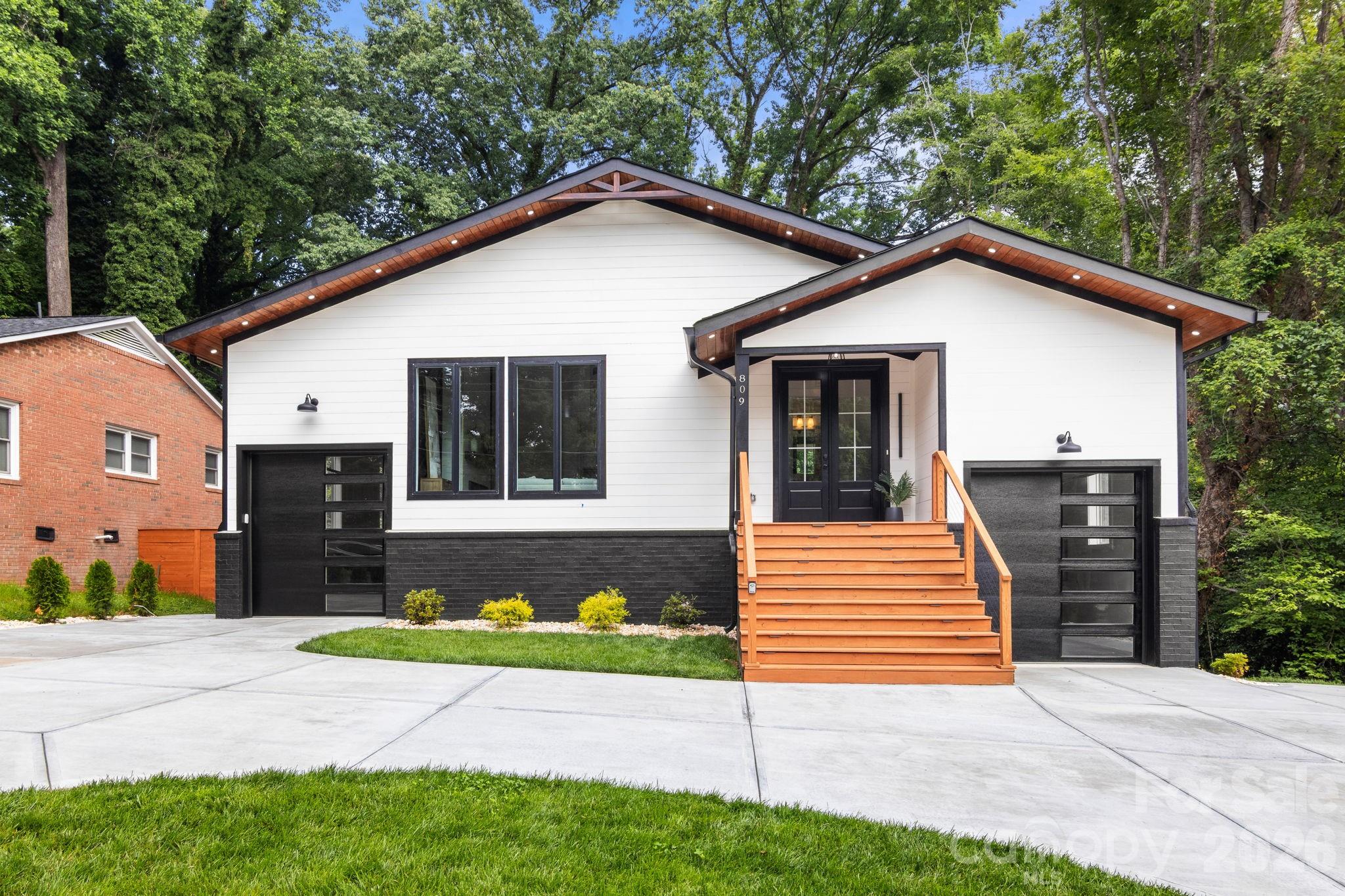 Home for sale at 809 Crater Street, Charlotte, NC — photo 1 of 45