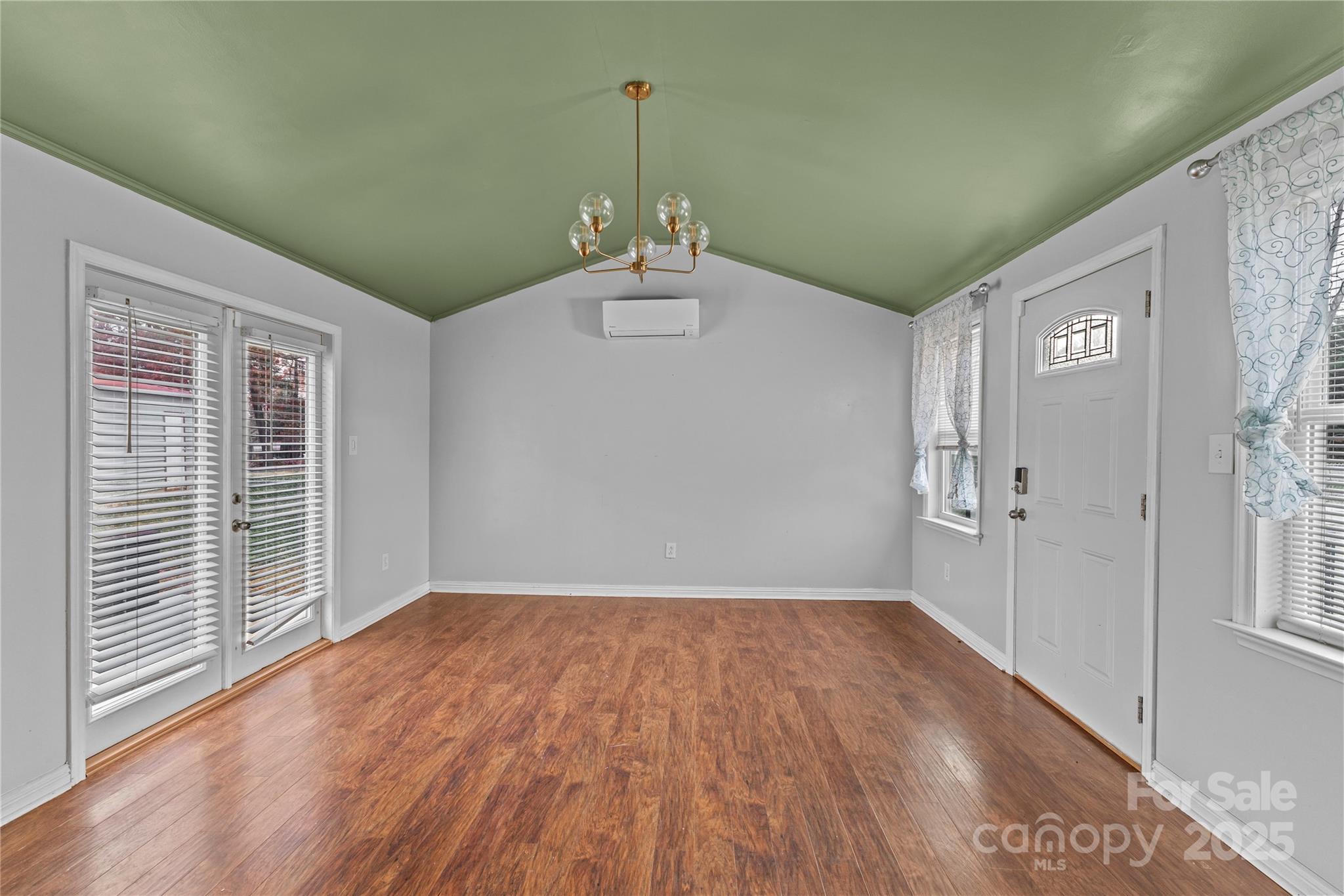 102 Wingate Drive, Stanley, NC - photo 9 of 38